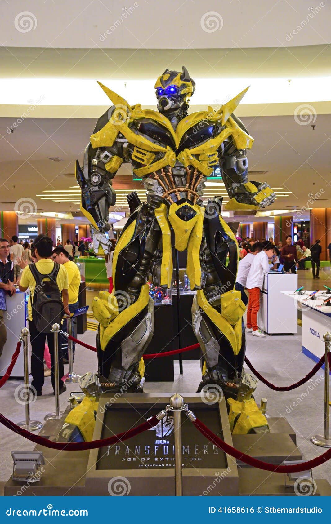 Human Size Model Of Bumblebee From Transformers Editorial Photo ...