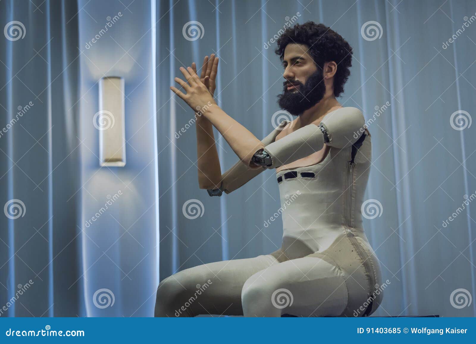 Humanlike Robot editorial image. Image of machine, chip - 91403685