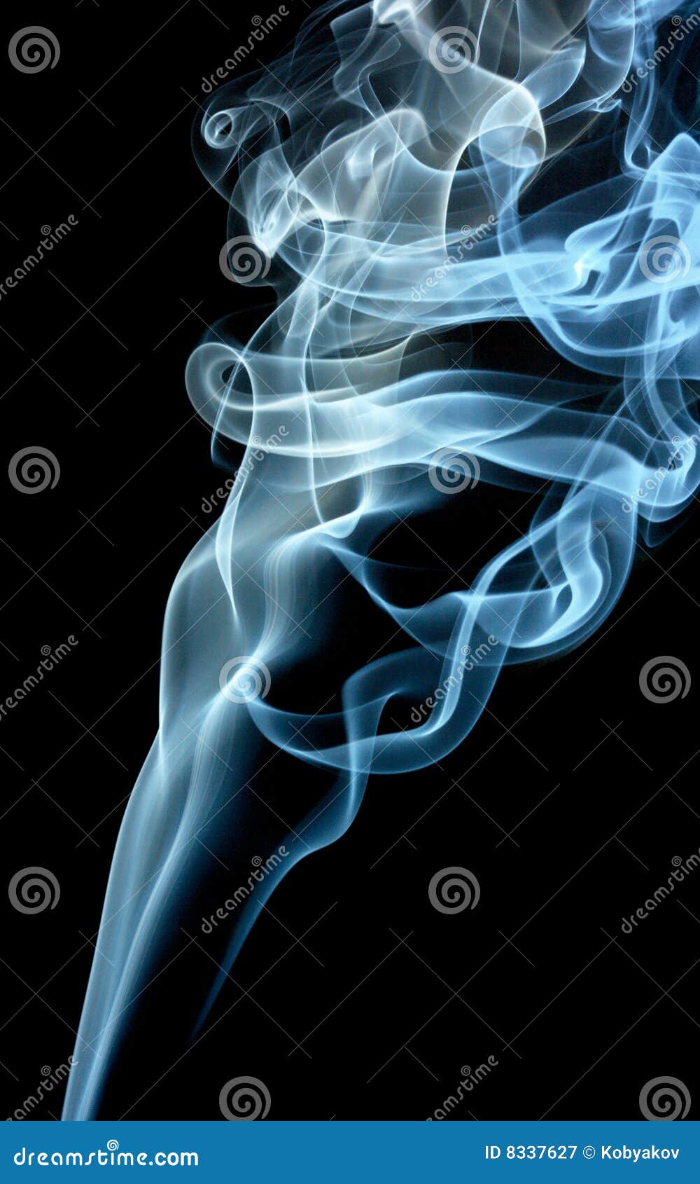 Humo azul imagen de archivo. Imagen de enrollamiento, delicado - 8337627