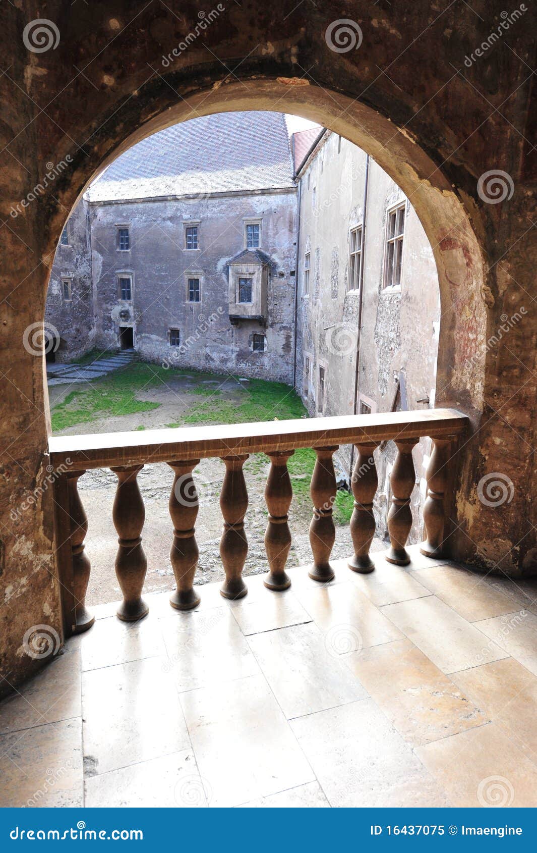 Hunedoara Castle: Courtyard View from a Balcony Stock Image - Image of ...