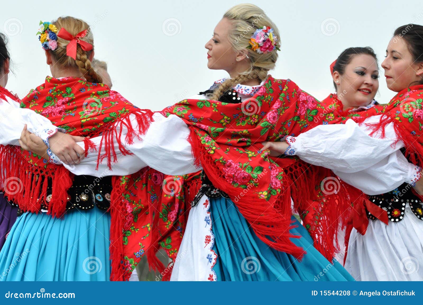 Hungarian Girls Dancing at Heritage Days Editorial Stock Photo - Image ...