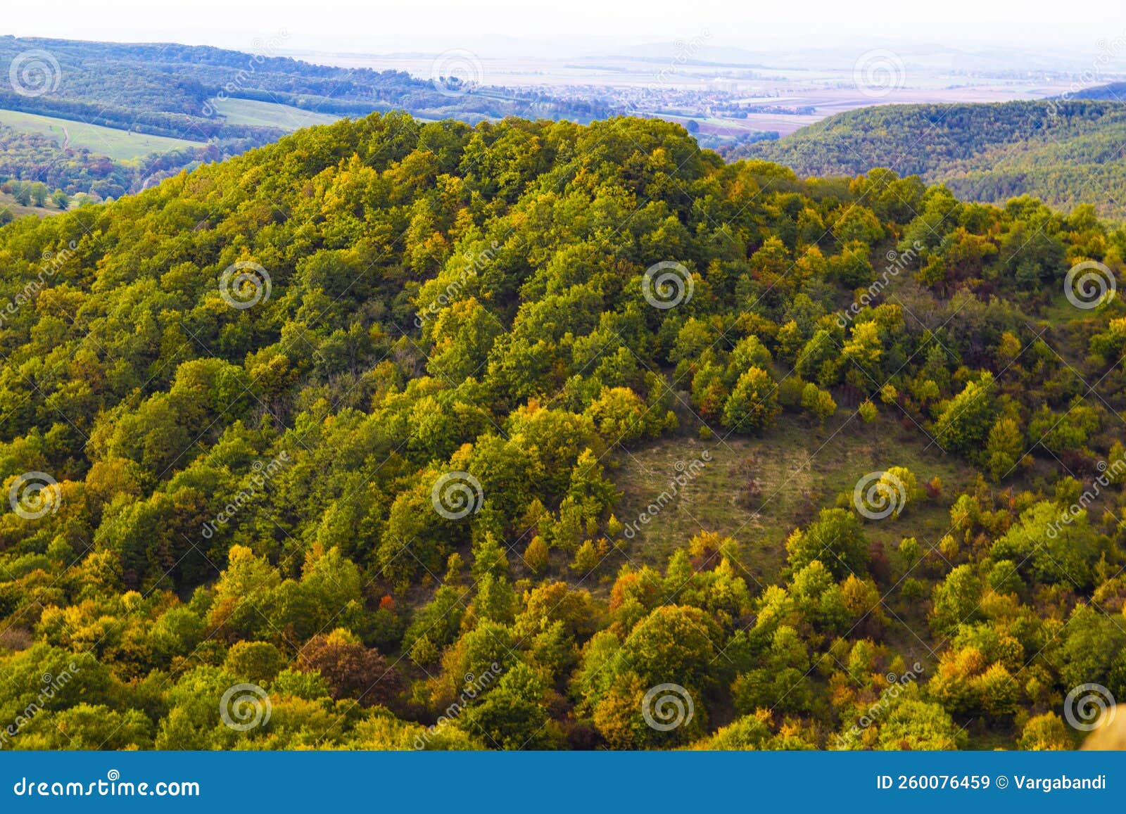Hungarian Landscape in the Autumn Stock Image - Image of forest, leaves ...
