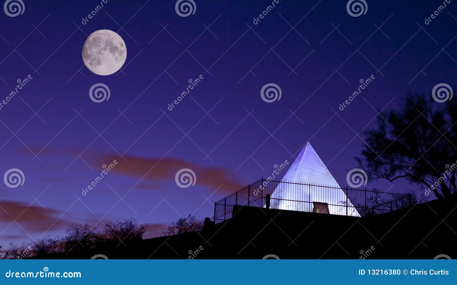 Hunt S Tomb Pyramid in Tempe Arizona Stock Photo - Image of landmark ...