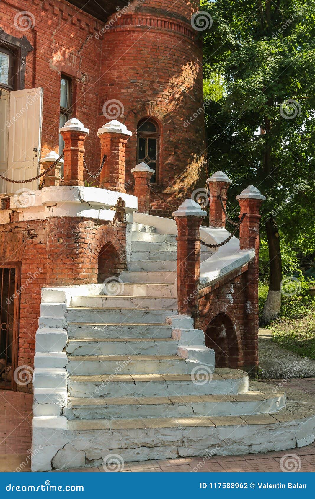 Hunter Castle Do Complexo De Manuc Bei Foto de Stock - Imagem de ...