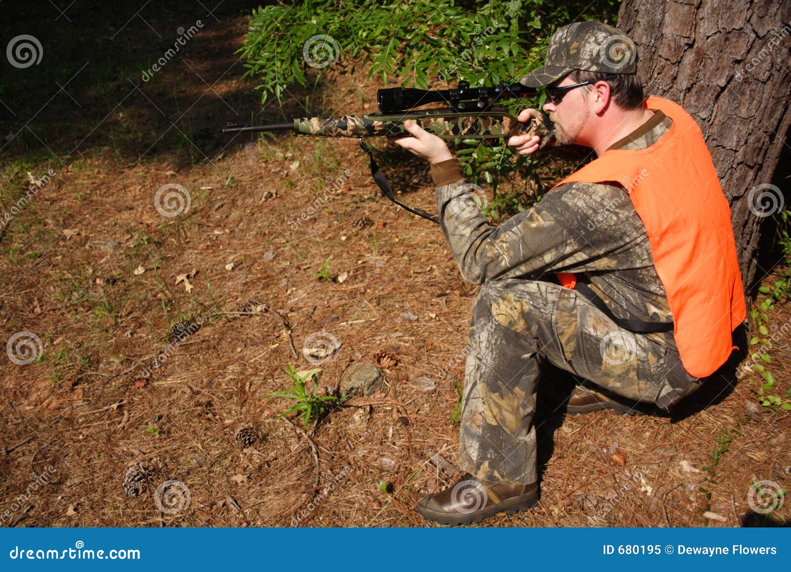 Hunter Hunting Royalty-Free Stock Photo | CartoonDealer.com #69817635