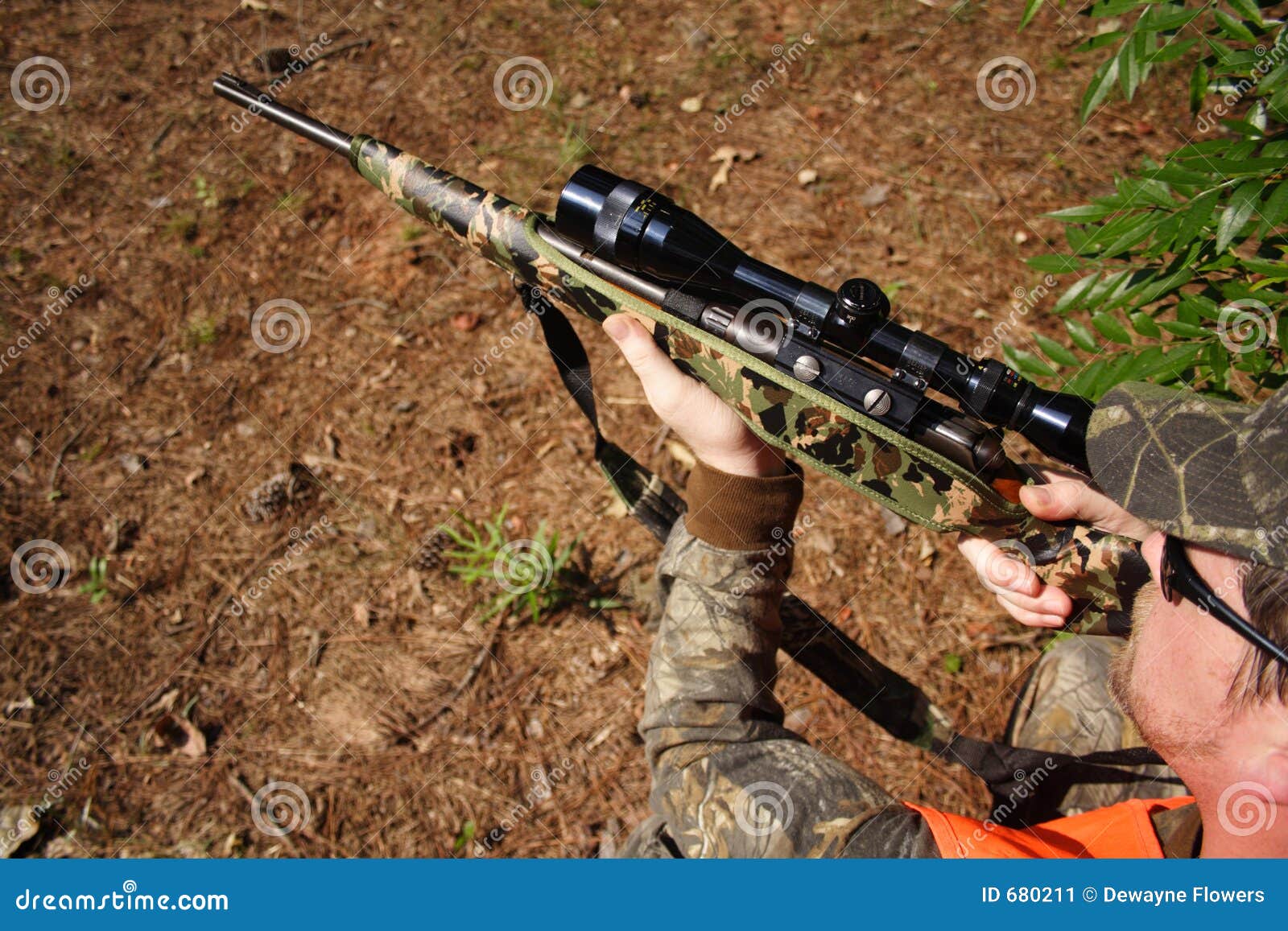 Hunter Hunting Royalty-Free Stock Photo | CartoonDealer.com #69817635