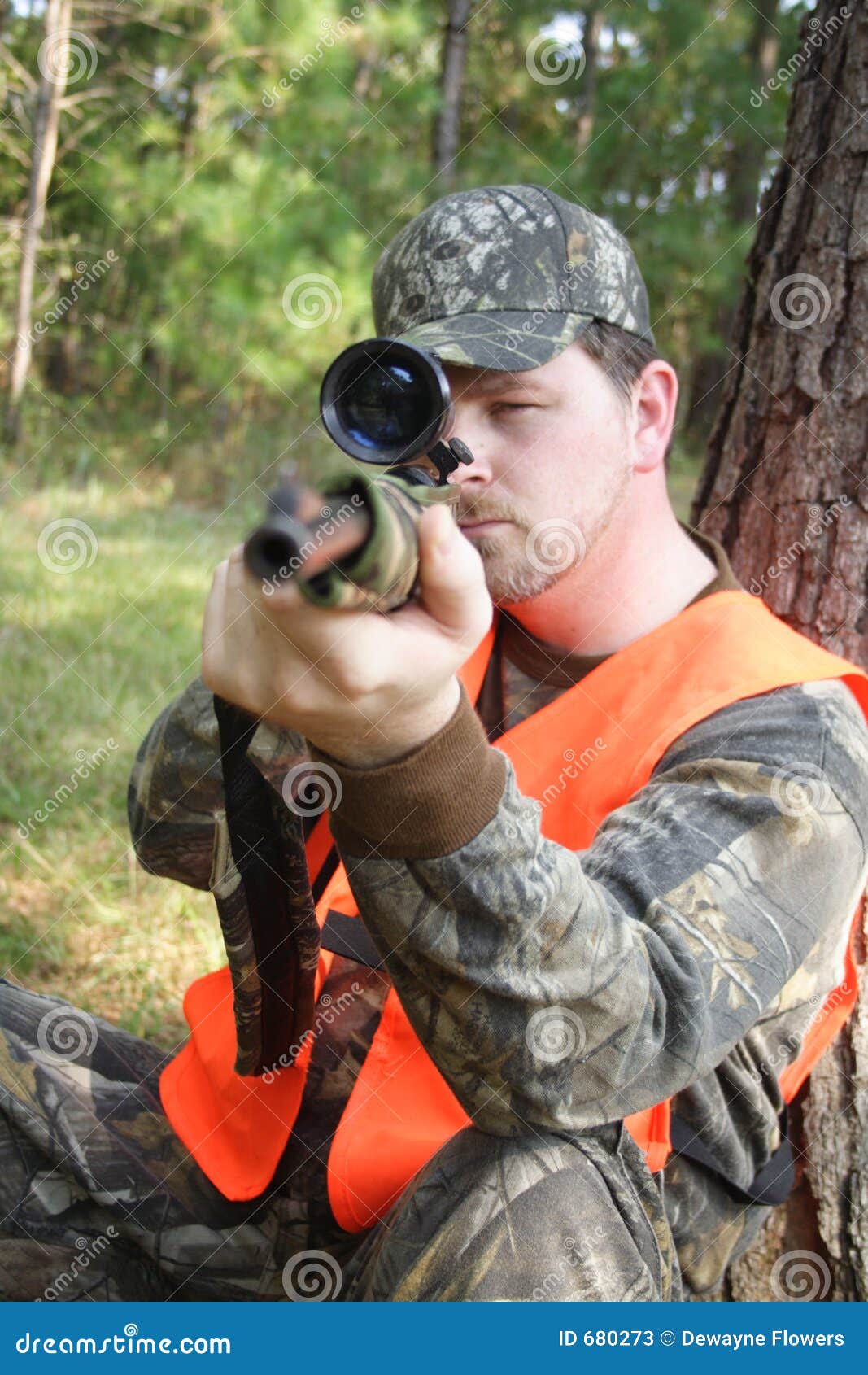 Hunter Hunting stock image. Image of sportsman, camouflage - 680273