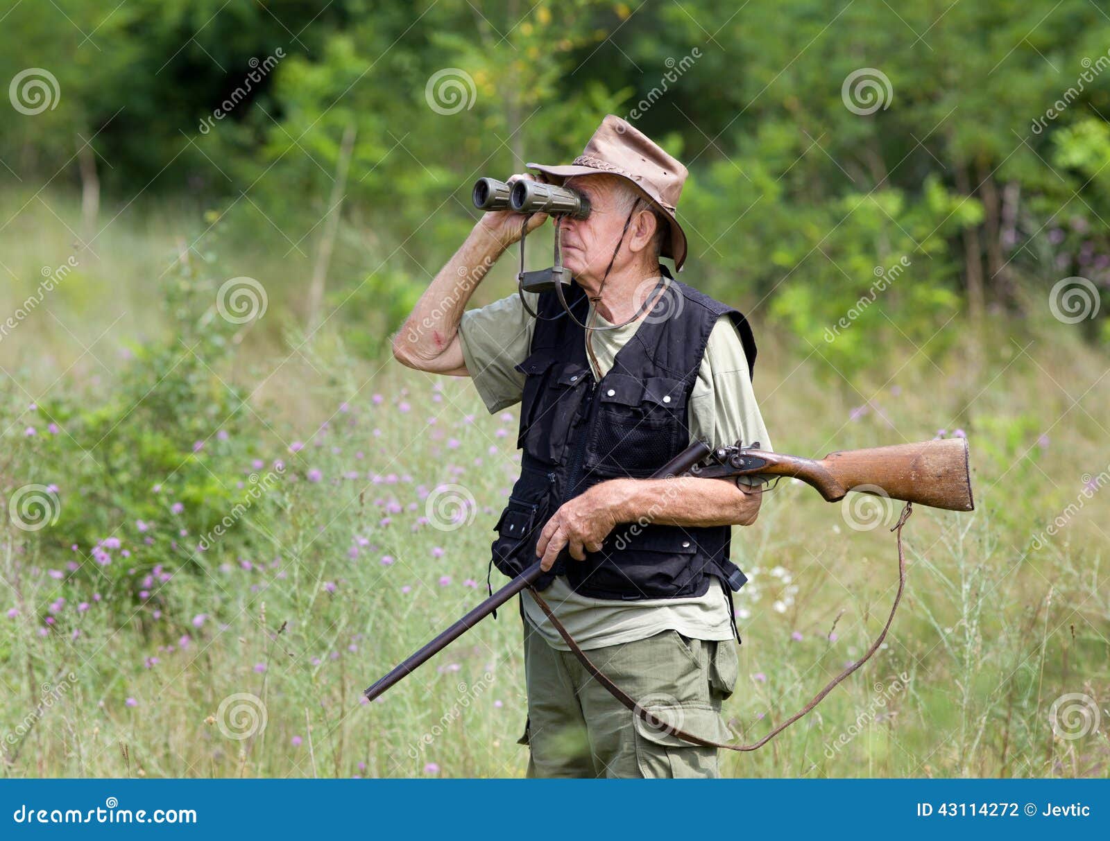 Hunter stock photo. Image of looking, field, farmer, equipment - 43114272