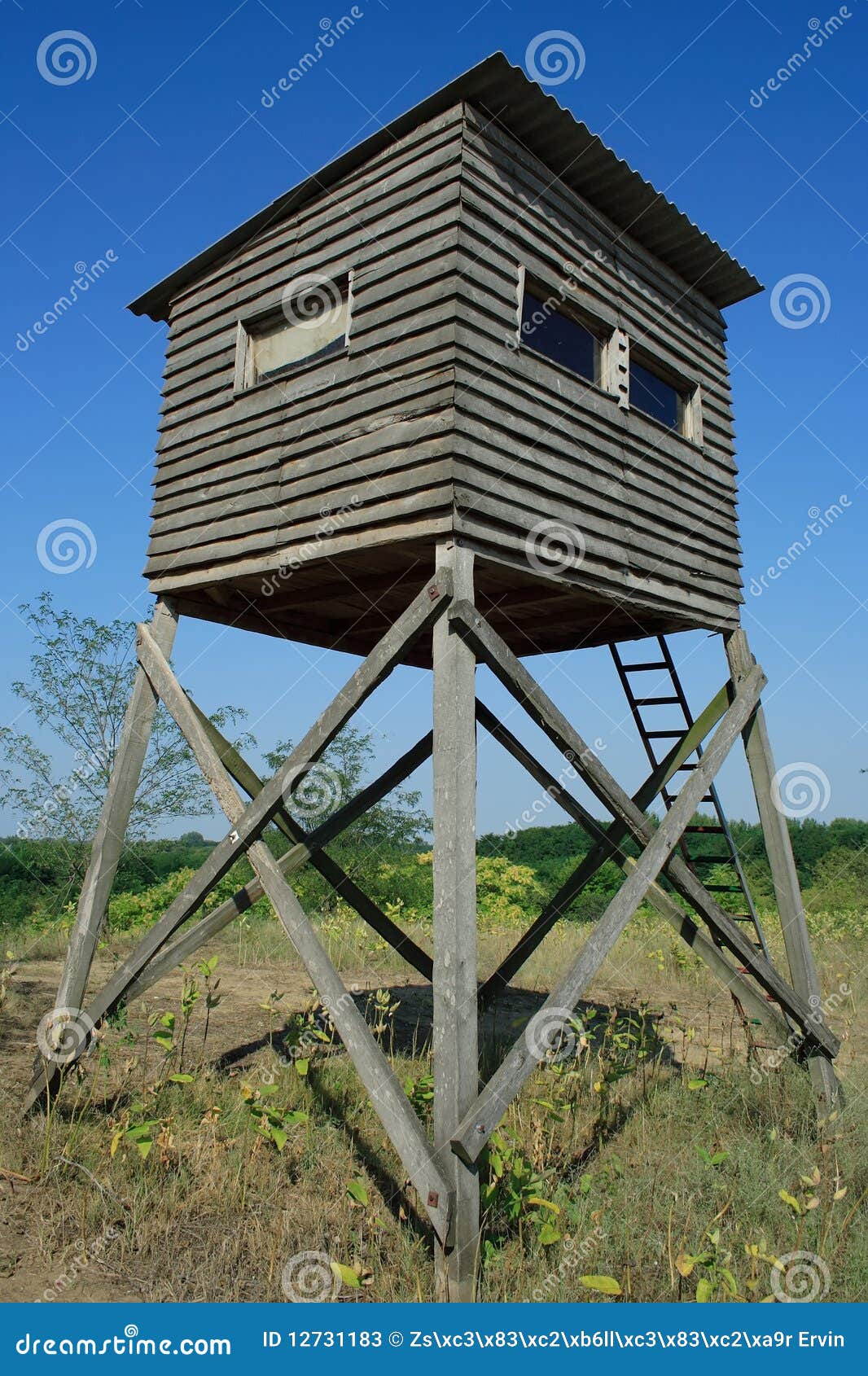 Hunting tower stock image. Image of hunter, waiting, wood - 12731183
