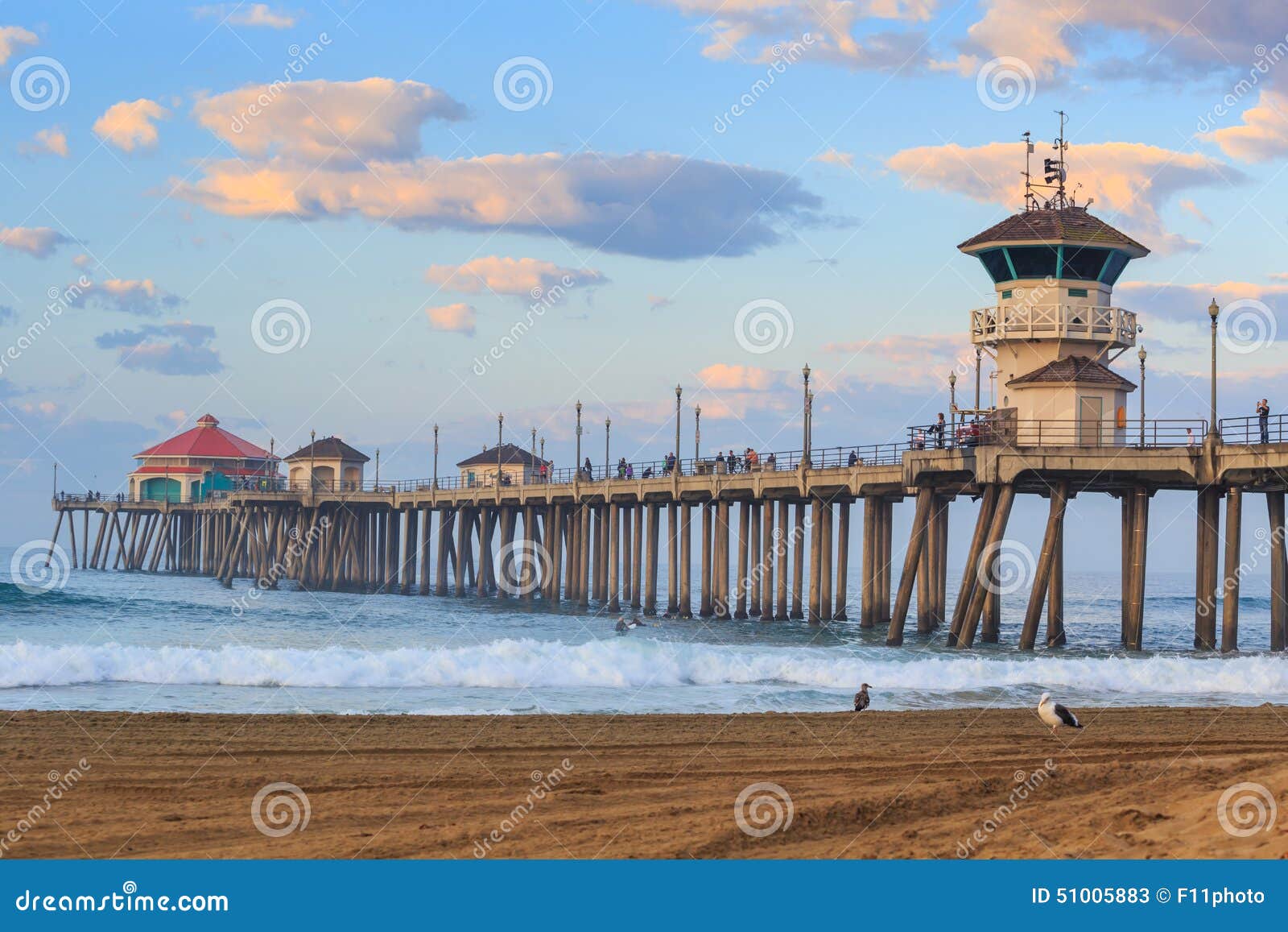 The Huntington Beach Pier at Sunrise Stock Image - Image of twilight ...