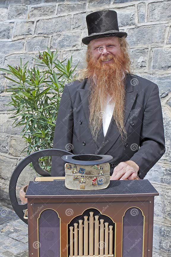 The hurdy-gurdy man stock image. Image of ticino, melody - 19591521