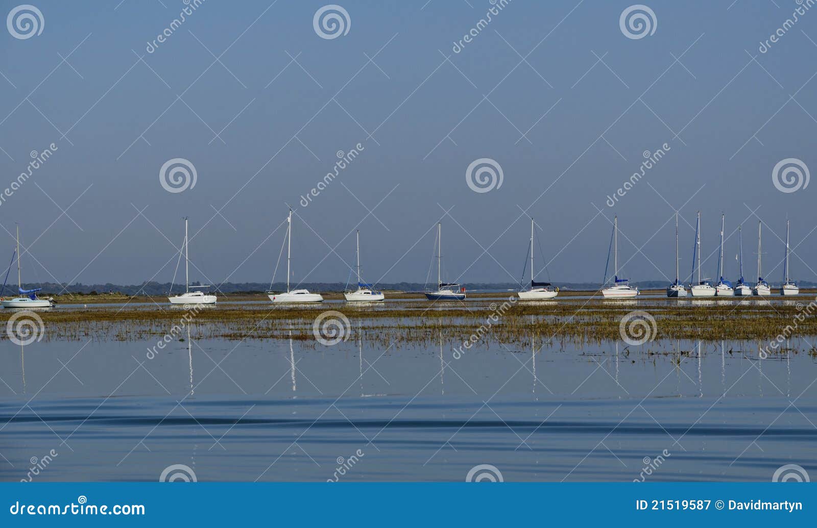 Hurst castle ferry stock image. Image of harbors, harbor - 21519587