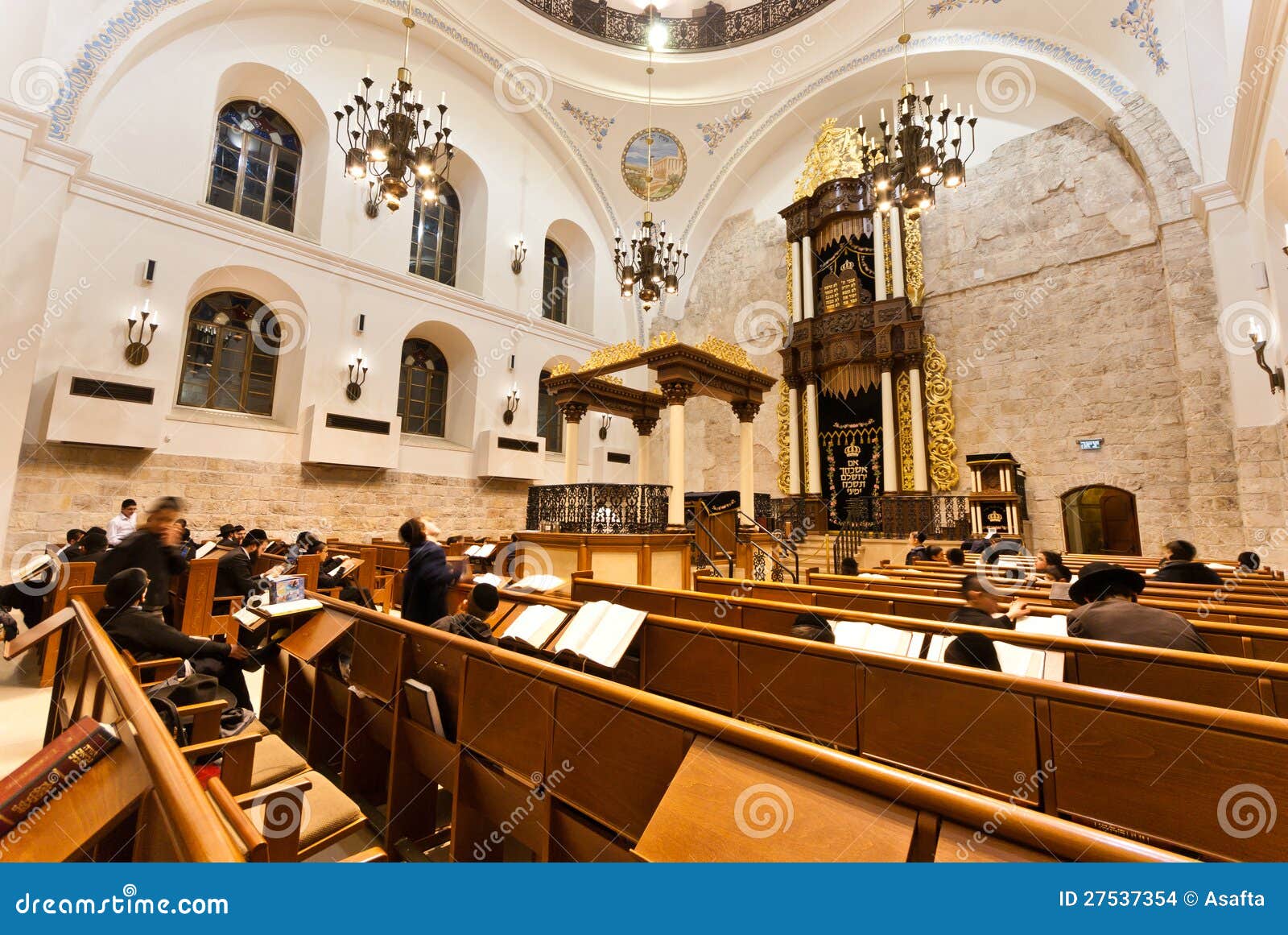 Hurva Synagogue Is A Also Known As Hurvat Rabbi Yehudah He-Hasid ...