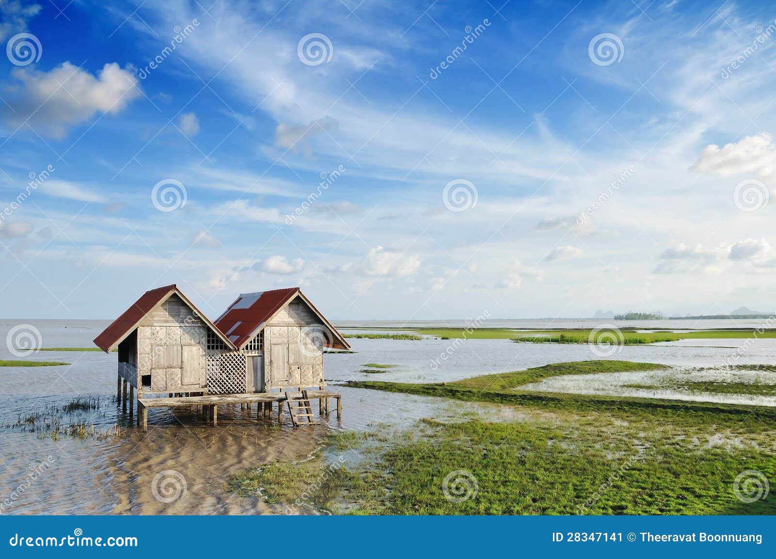 Hut on a bog stock image. Image of river, relax, autumn - 28347141