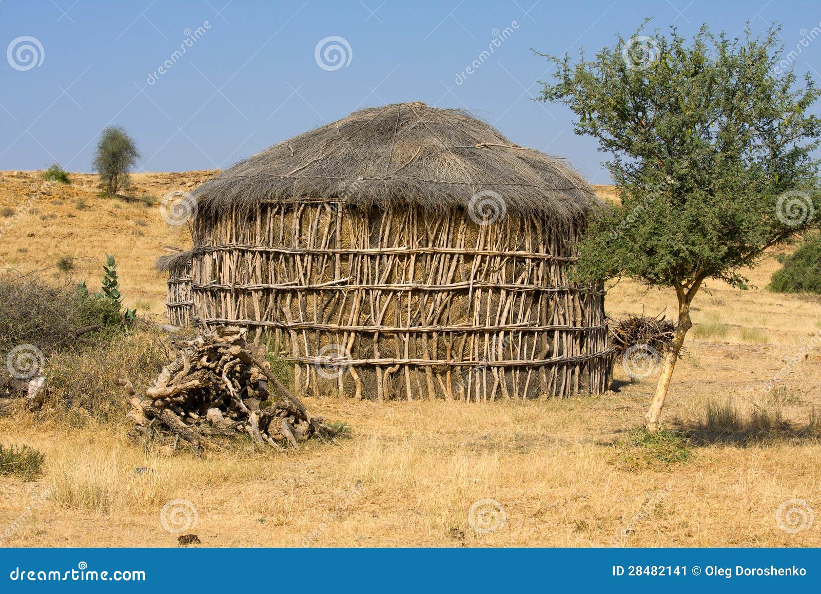 Hut in the desert stock image. Image of farmer, farm - 28482141