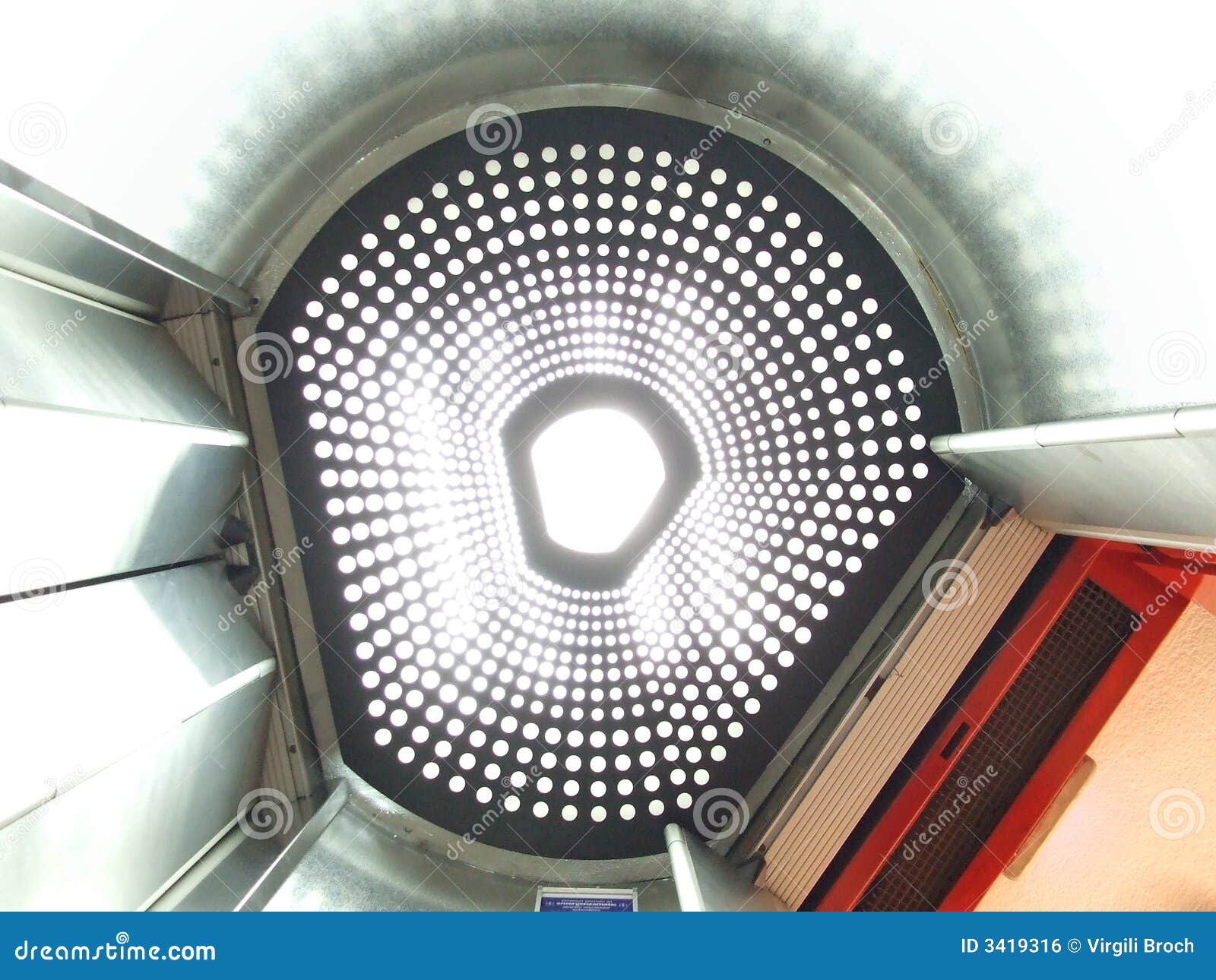 Huttle de l'espace photo stock. Image du effets, techno - 3419316