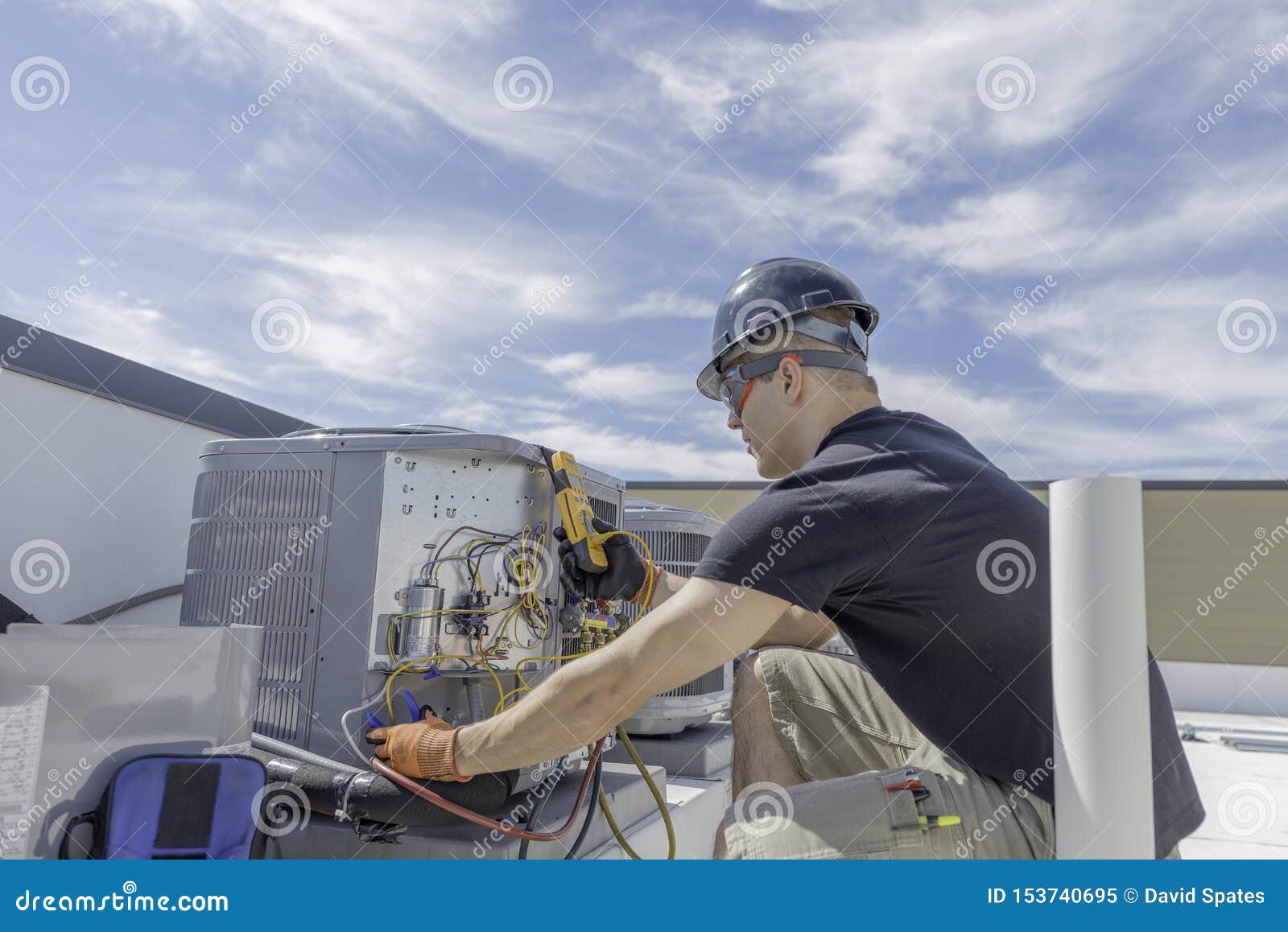 Hvac technician side view stock image. Image of person - 153740695