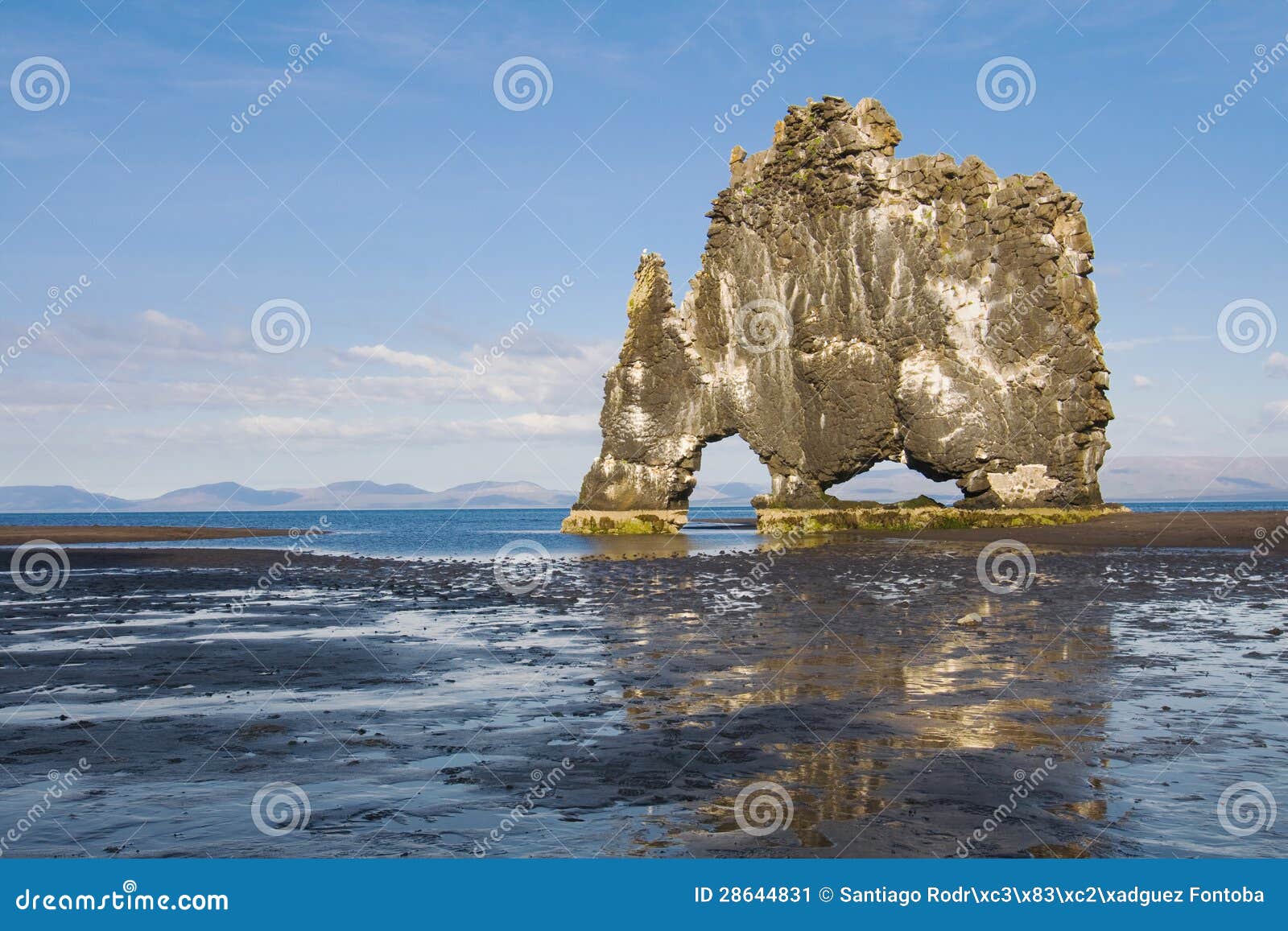 Hvitserkur stock image. Image of stack, erosion, icelandic - 28644831