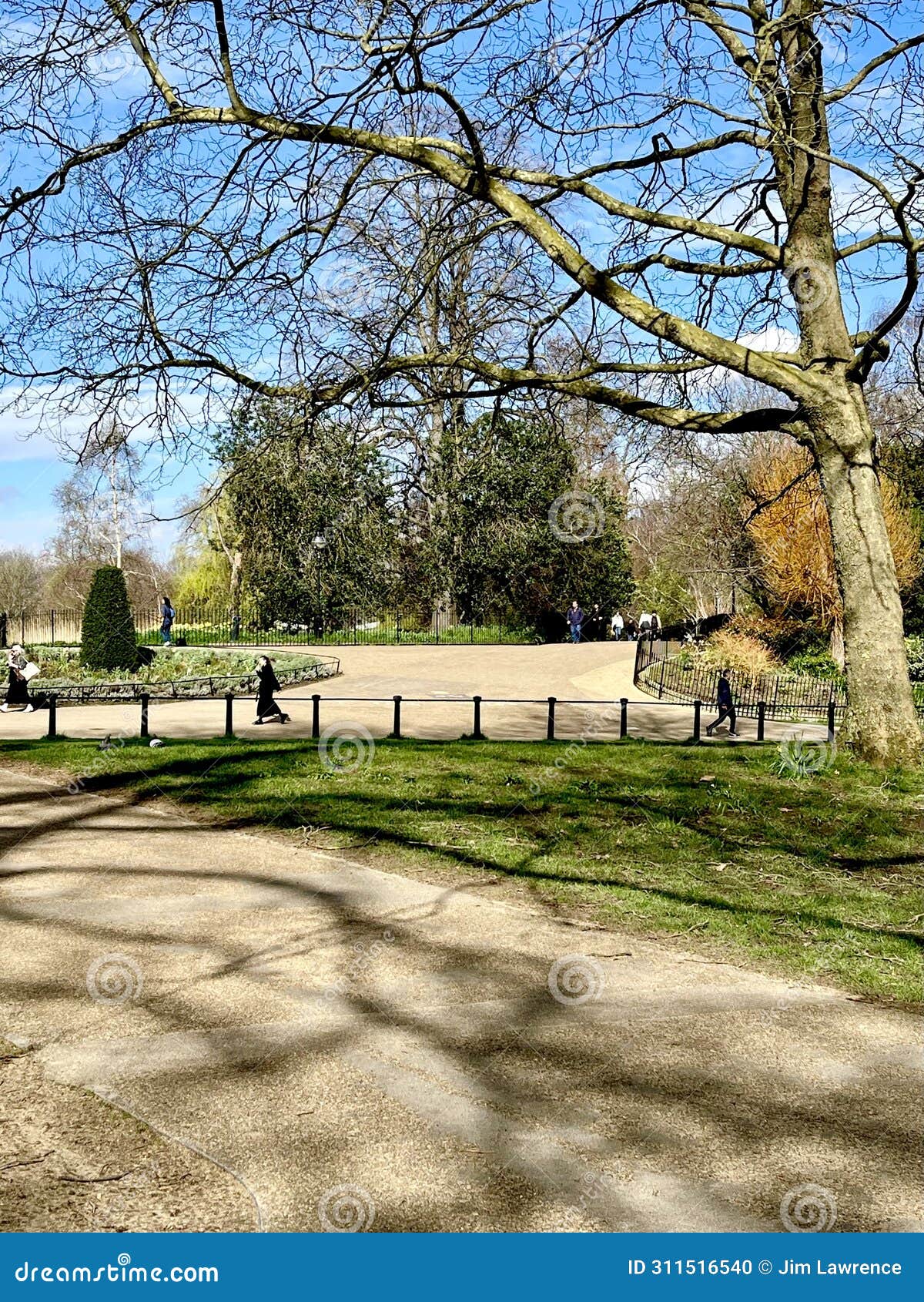 Hyde Park, London, England, in the Spring Stock Photo - Image of london ...