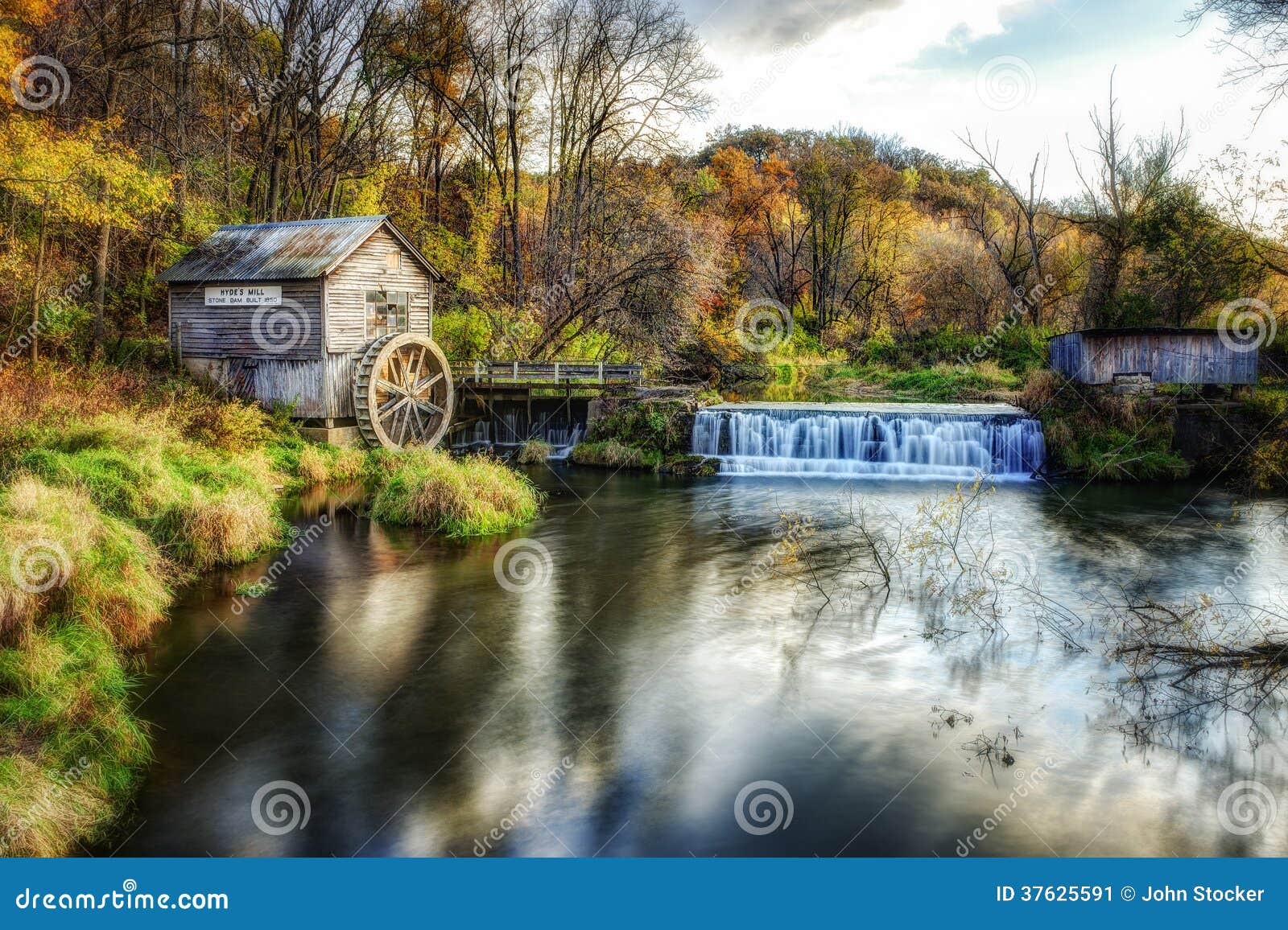 Hyde s Mill stock image. Image of river, historic, falls - 37625591