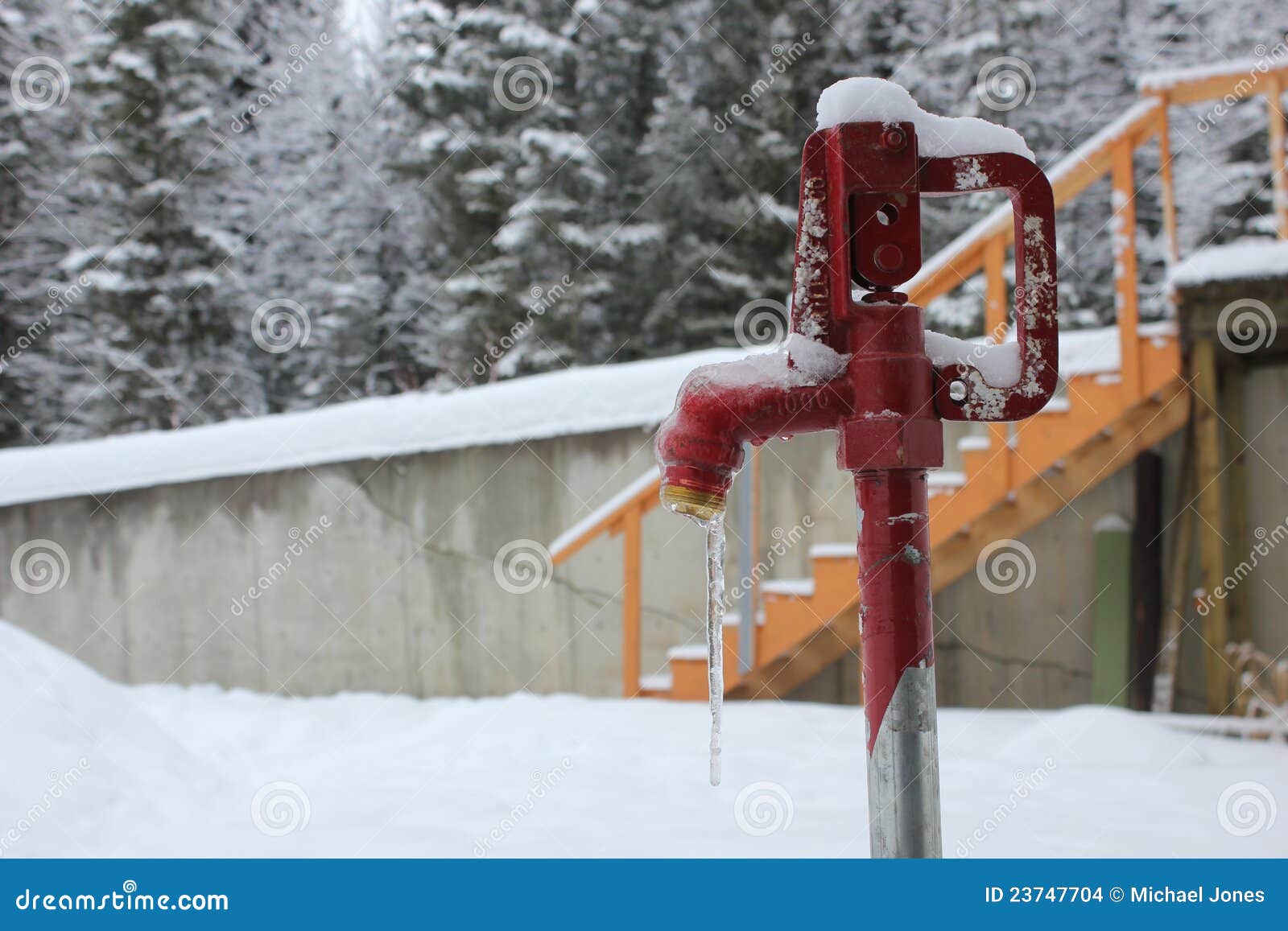 Frozen Hydrant stock photo. Image of gray, snow, cool - 23747704