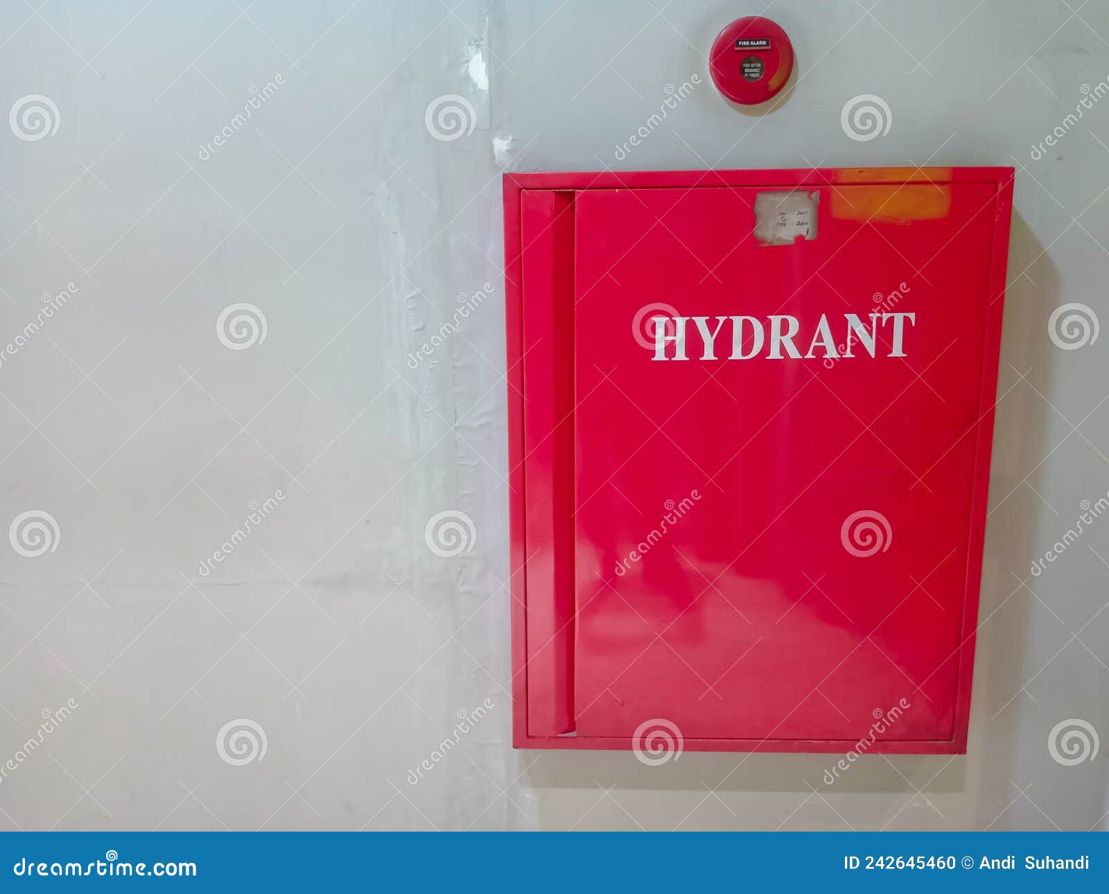Hydrant Box for Fire Fighting and Fire Alarm Stock Photo - Image of ...