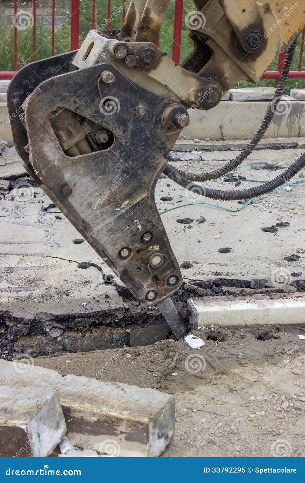 Hydraulic arm breaking 3 stock image. Image of breaking - 33792295