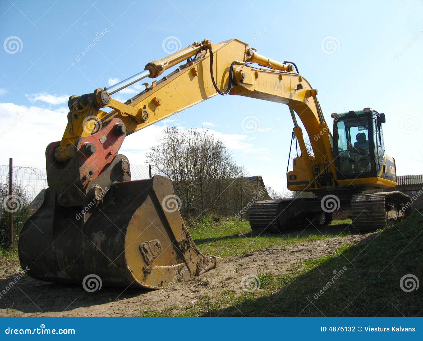 Hydraulic excavator stock photo. Image of steel, construction - 4876132