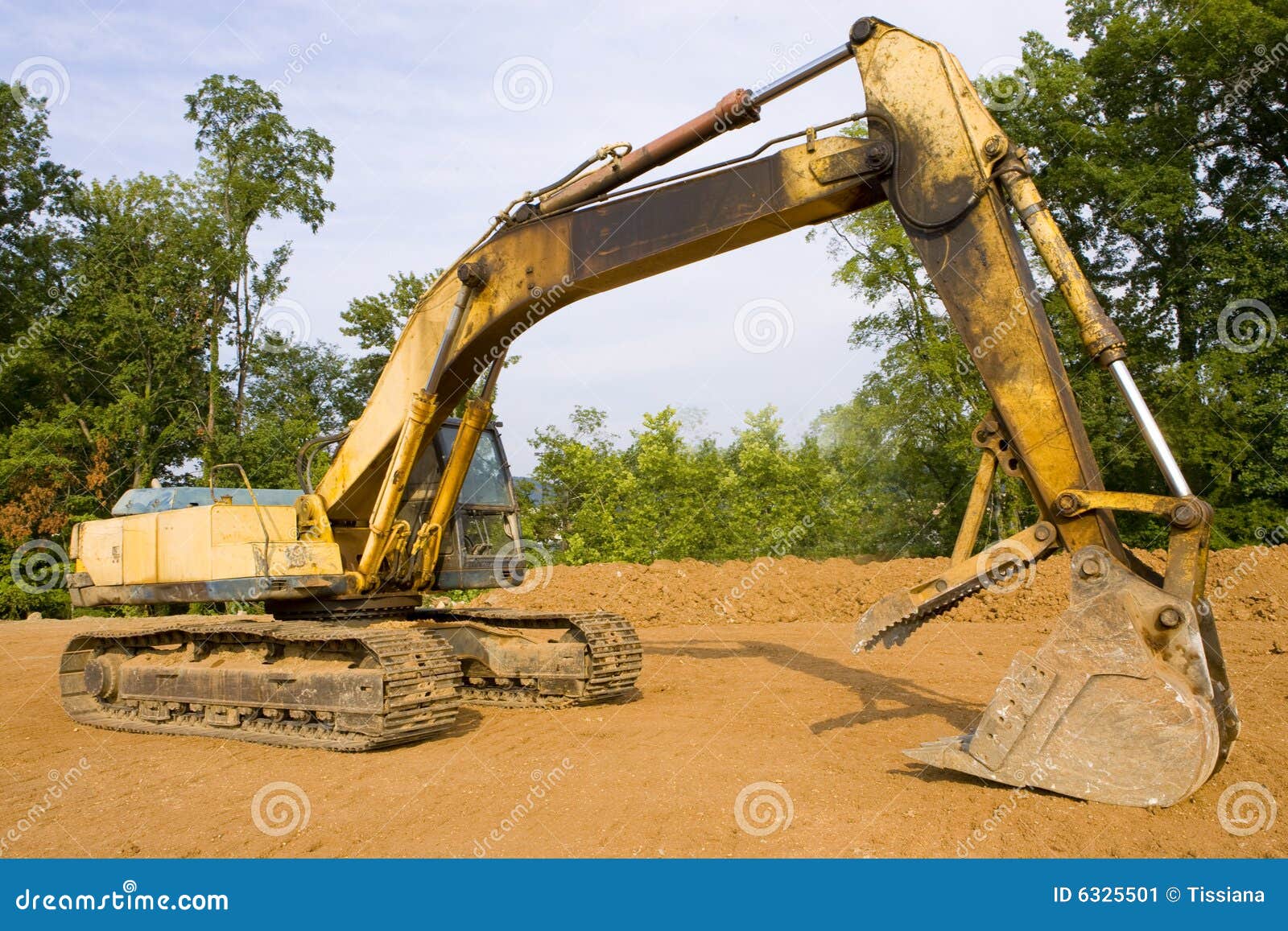 Hydraulic excavator stock image. Image of track, truck - 6325501