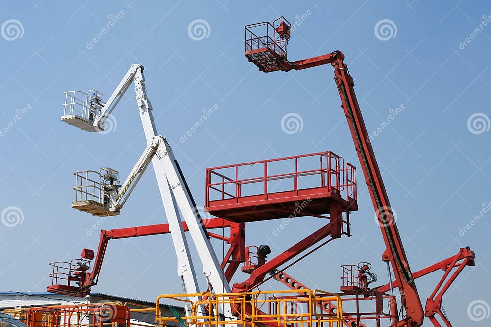 Hydraulic lift machines stock image. Image of industrial - 5166095