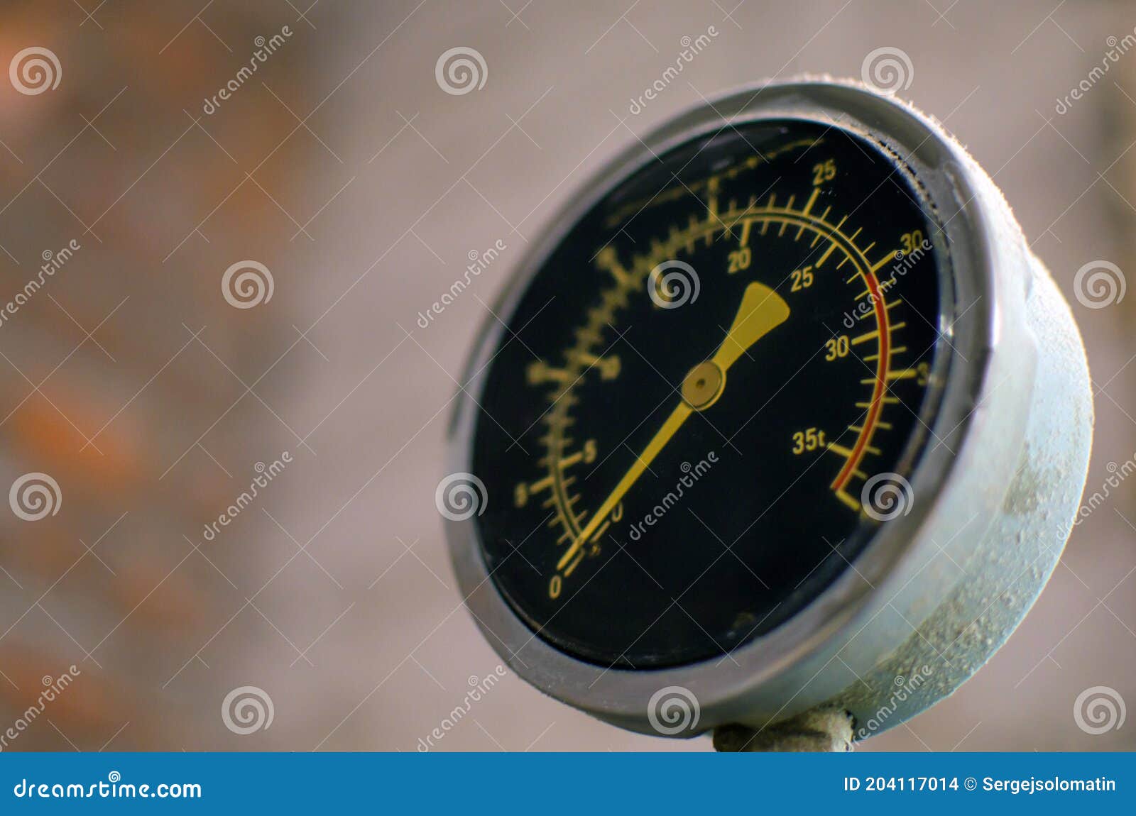 Hydraulic Pressure Gauge, Pressing Machine, Space for Text Stock Photo ...