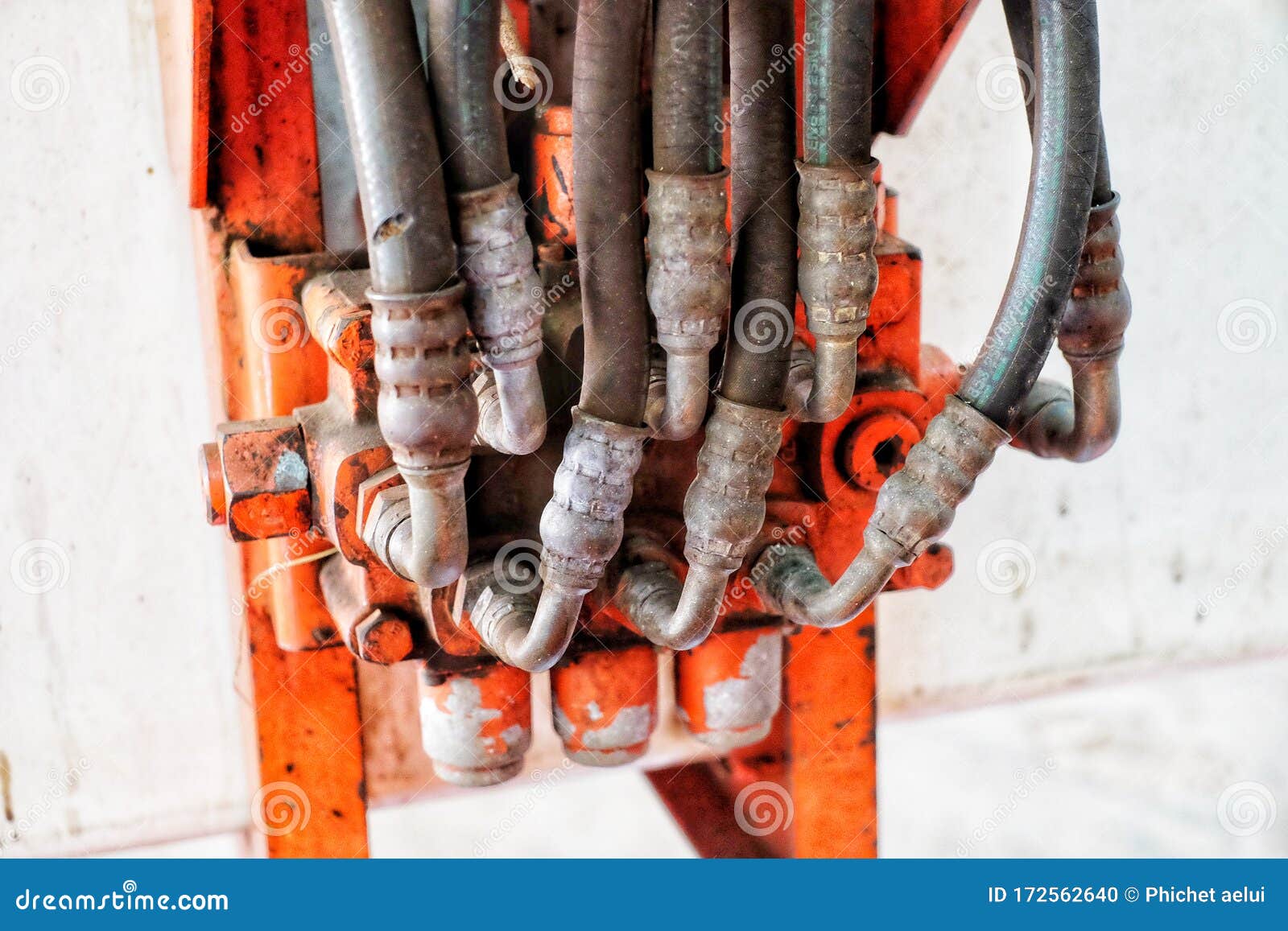 Hydraulic Pump Terminal Control Cable Stock Photo - Image of hydraulic ...