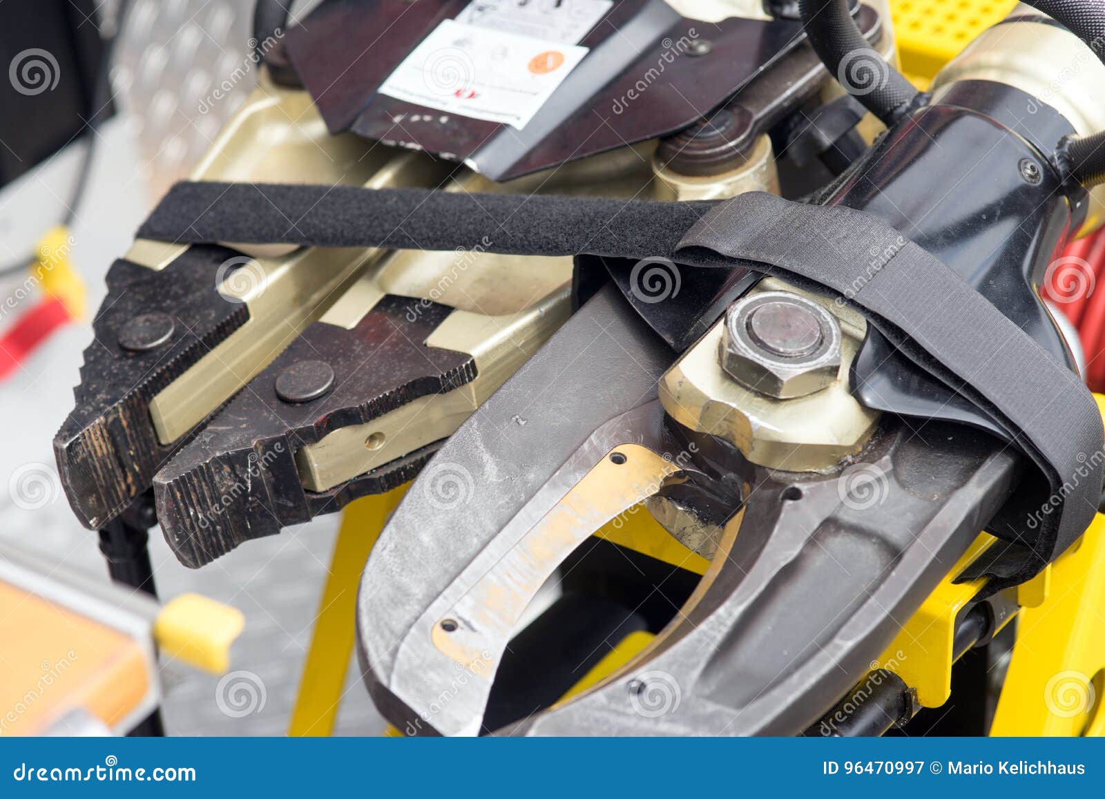 Hydraulic shears stock image. Image of hydraulic, hydraulics - 96470997