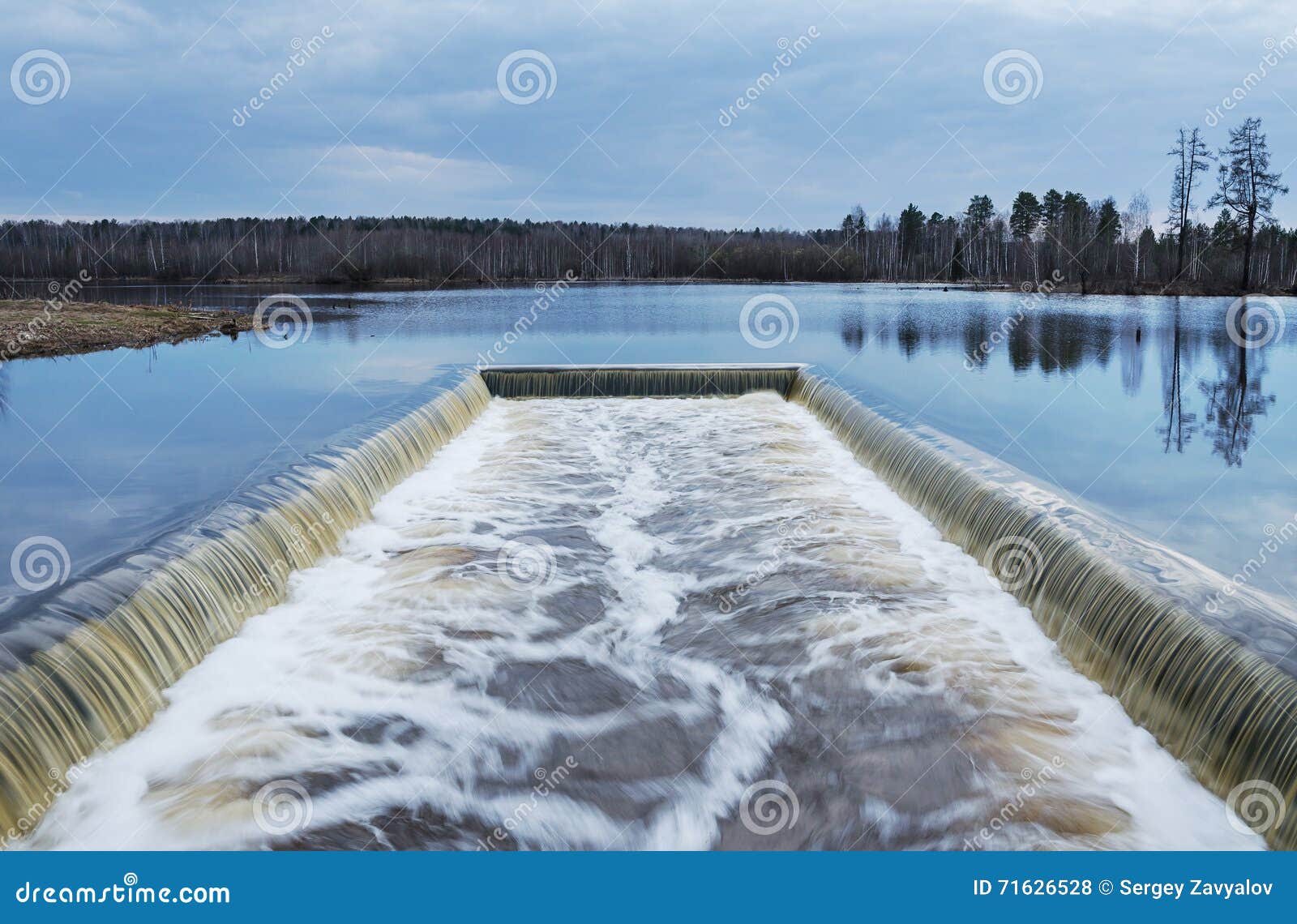 A Hydraulic Structure For Draining Excess Rainwater In The Reservoir ...