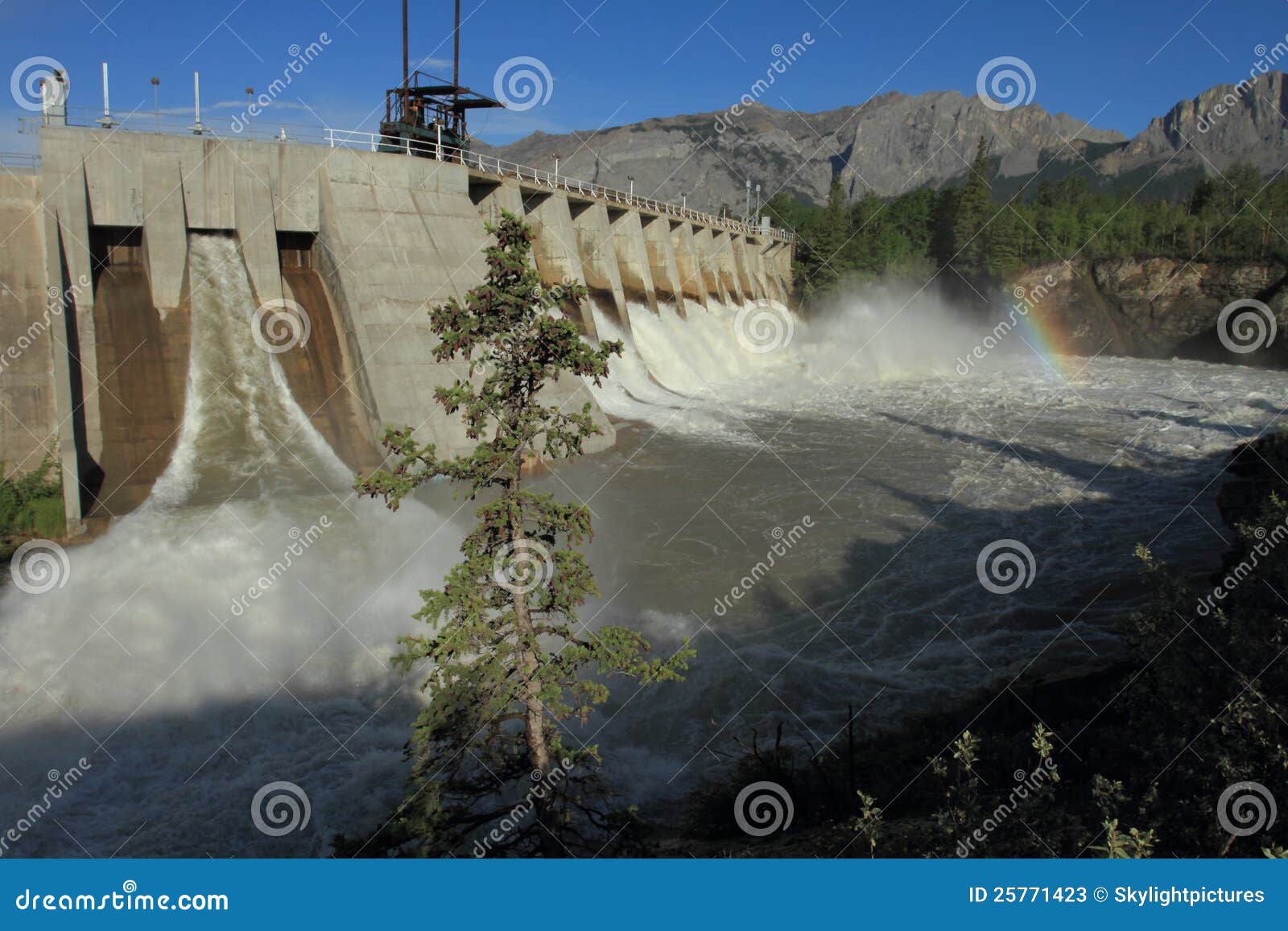 Hydro Dam Spillway stock image. Image of alberta, electric - 25771423