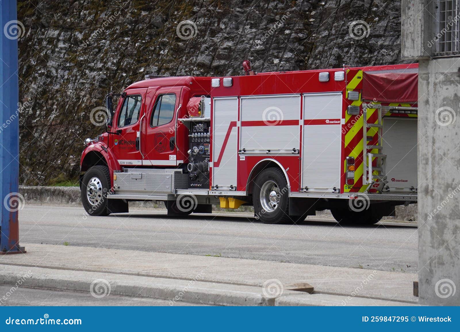 Hydro Fire Truck in Mica Creek BC Editorial Image - Image of rescue ...