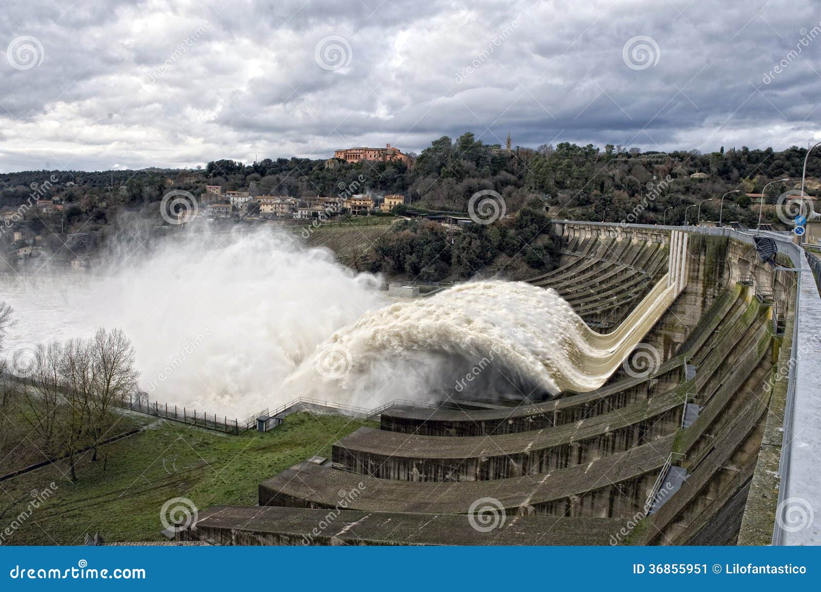 Hydroelectric Power Plant stock image. Image of plant - 36855951