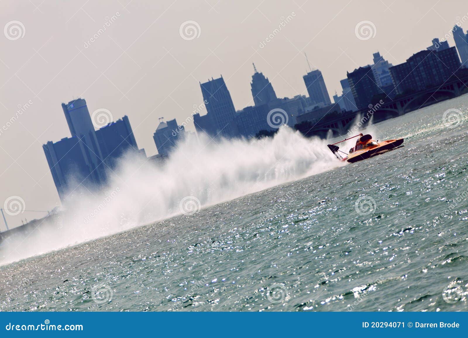 Hydroplane Detroit Skyline editorial photo. Image of racing - 20294071