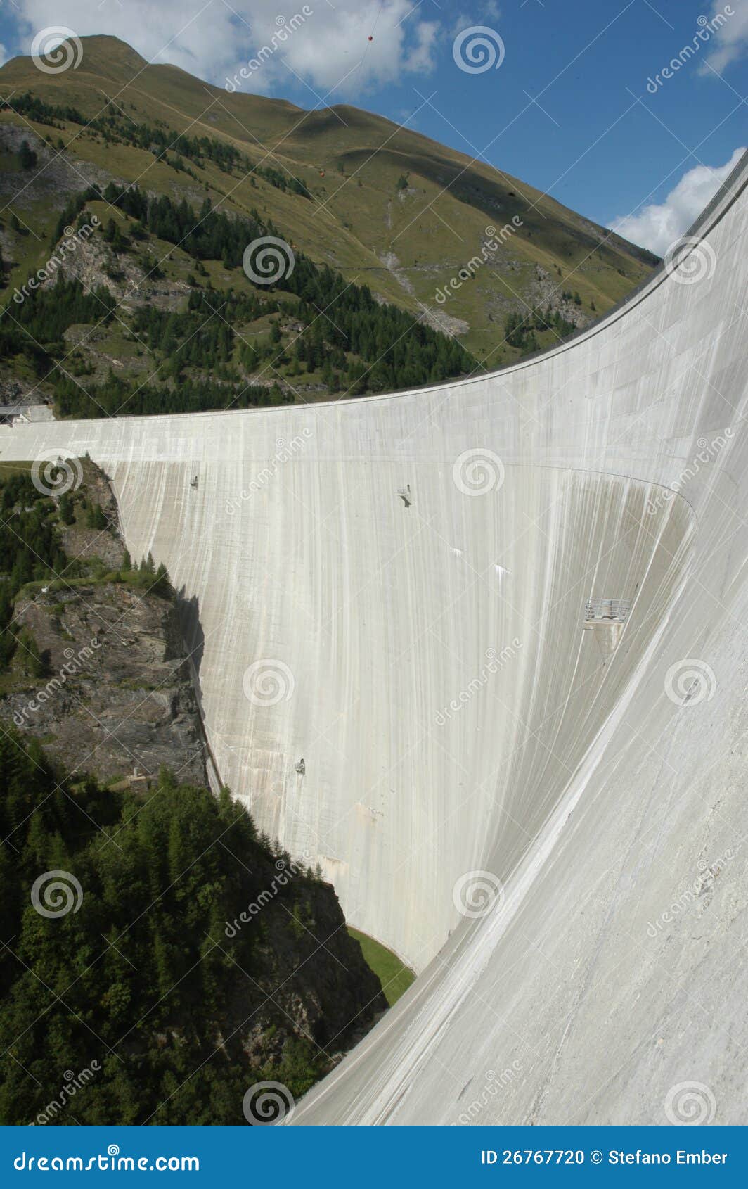 Hydropower dam of Luzzone stock photo. Image of facade - 26767720