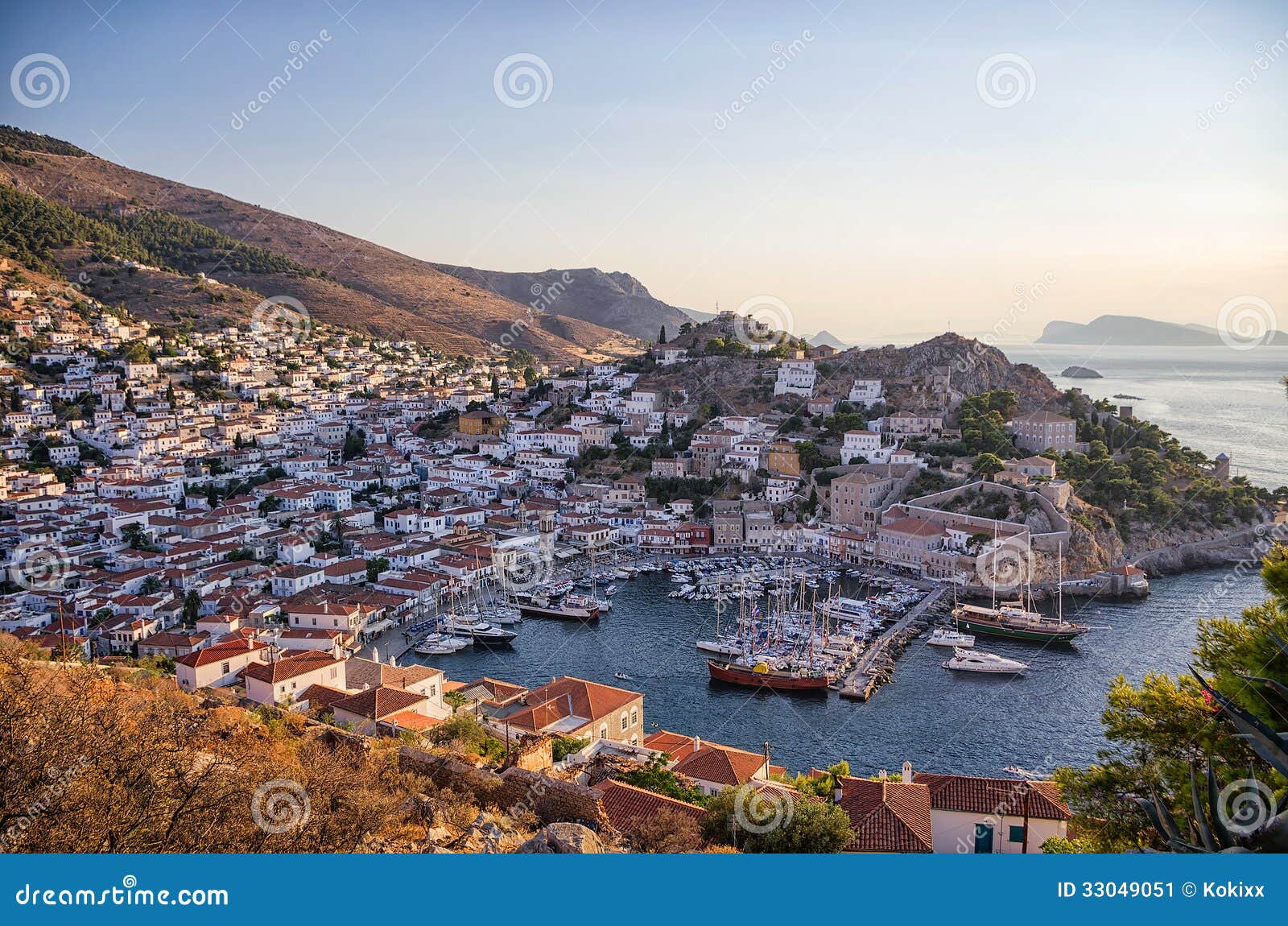 Hydry wyspa, Grecja obraz stock. Obraz złożonej z architektury - 33049051