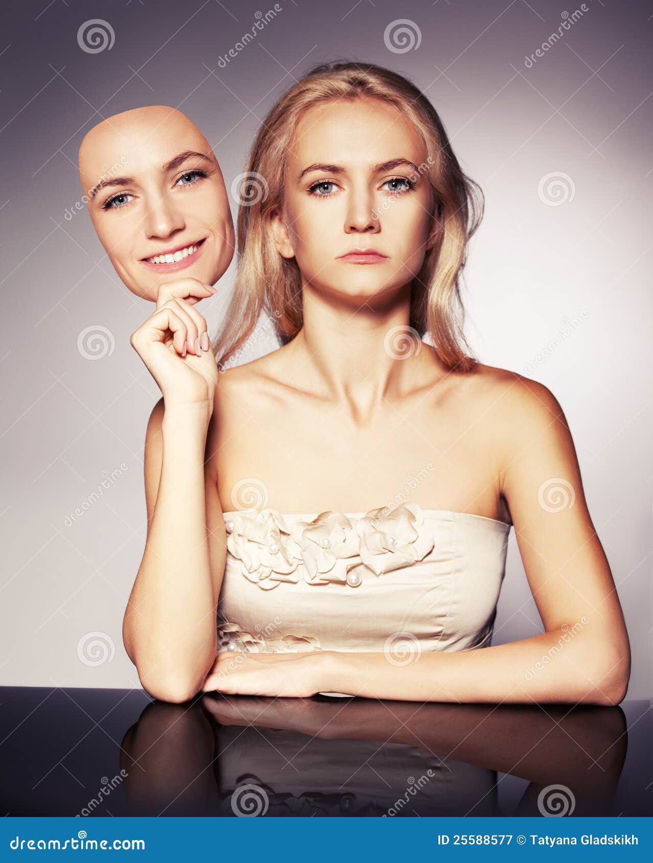 Hypocrisie image stock. Image du caucasien, insincere - 25588577