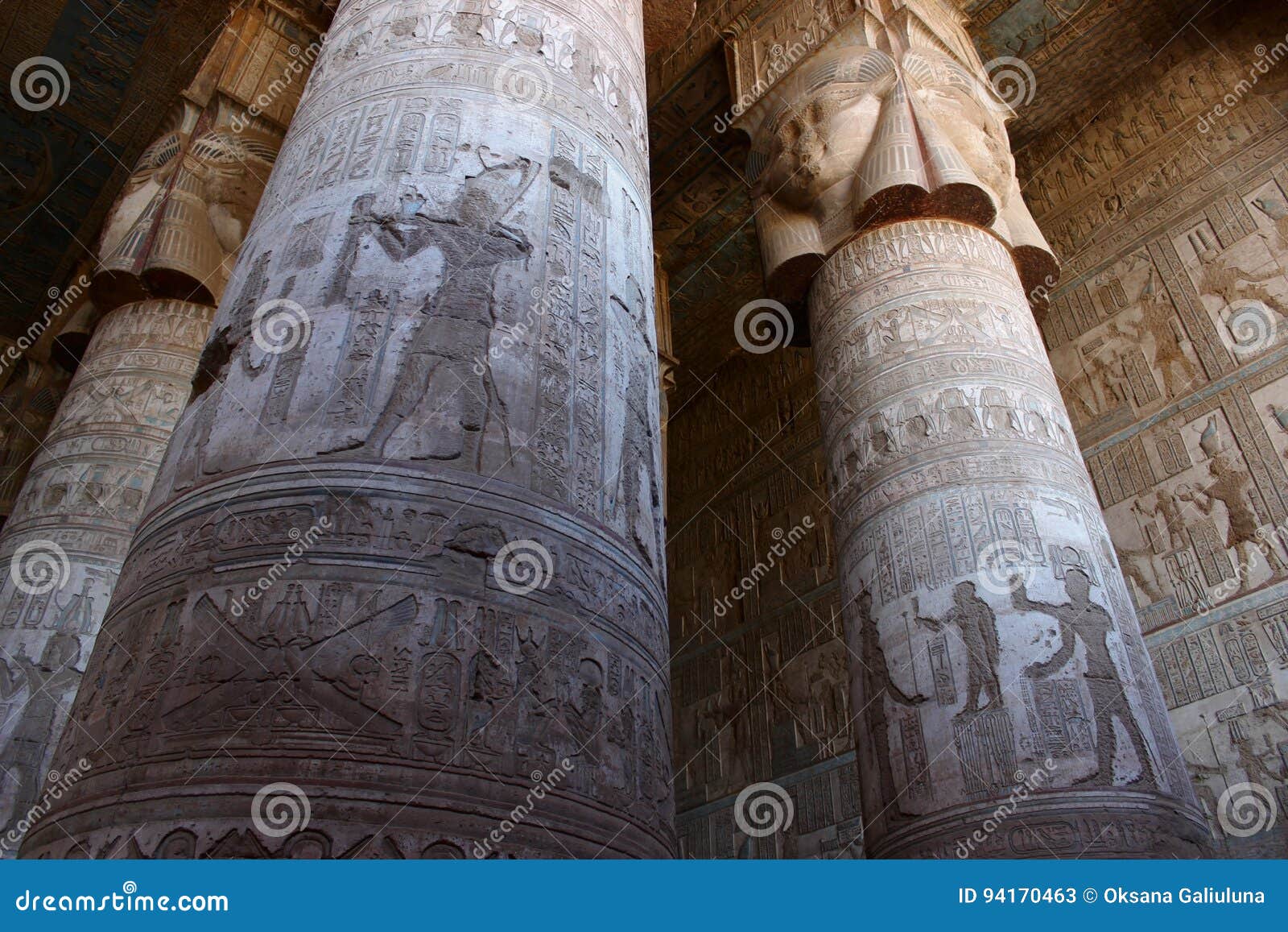 Frescoes In The Hypostyle Hall Of The Temple Of Hathor At Dendera ...