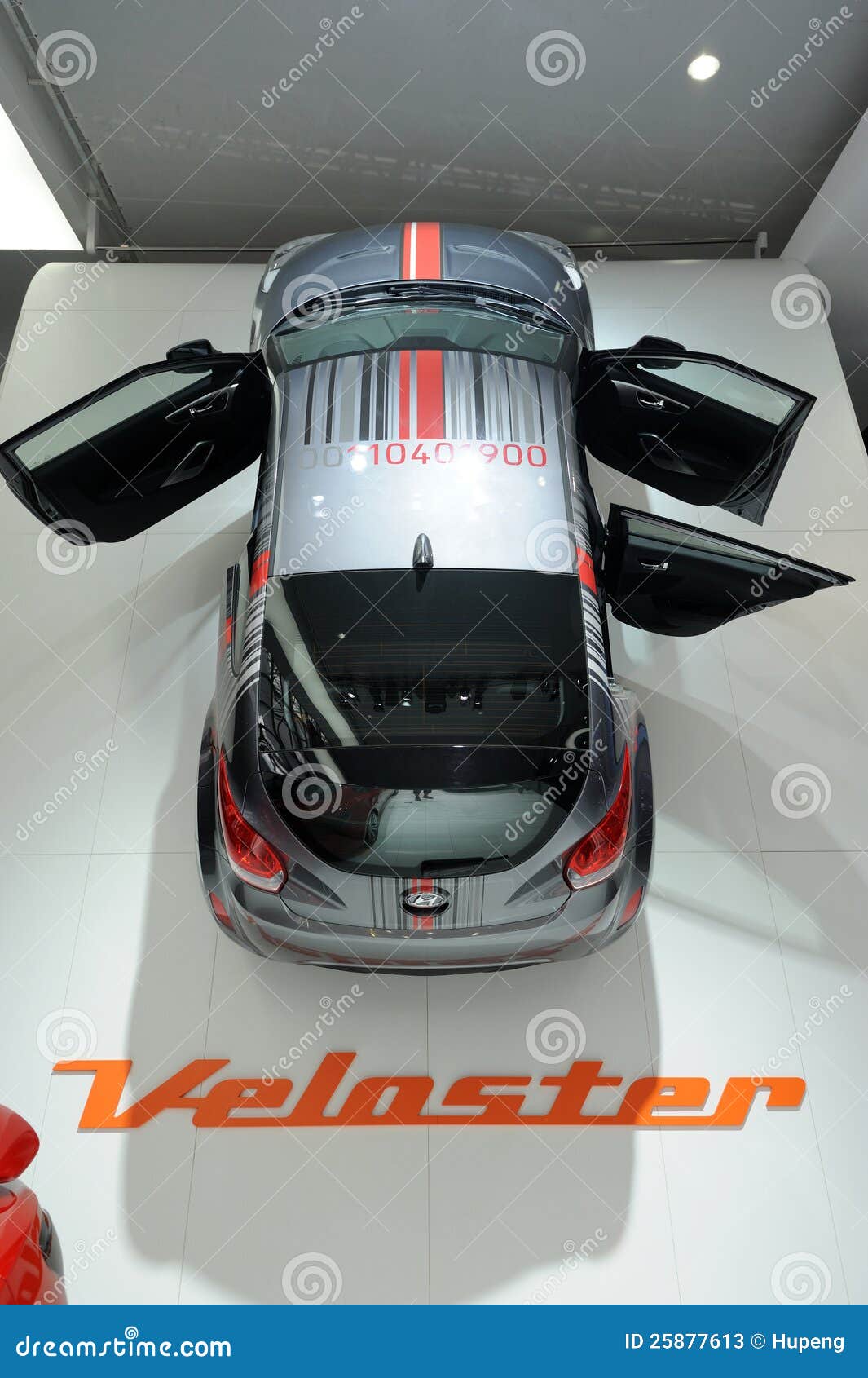 Hyundai Veloster editorial stock photo. Image of fast - 25877613