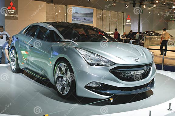 Hyundai yo-Fluye concepto fotografía editorial. Imagen de gris - 15877877