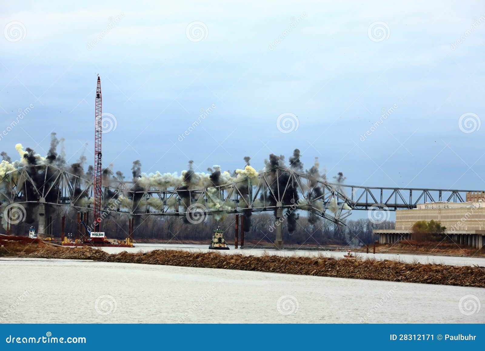 I-70 Bridge Destruction editorial photo. Image of highway - 28312171