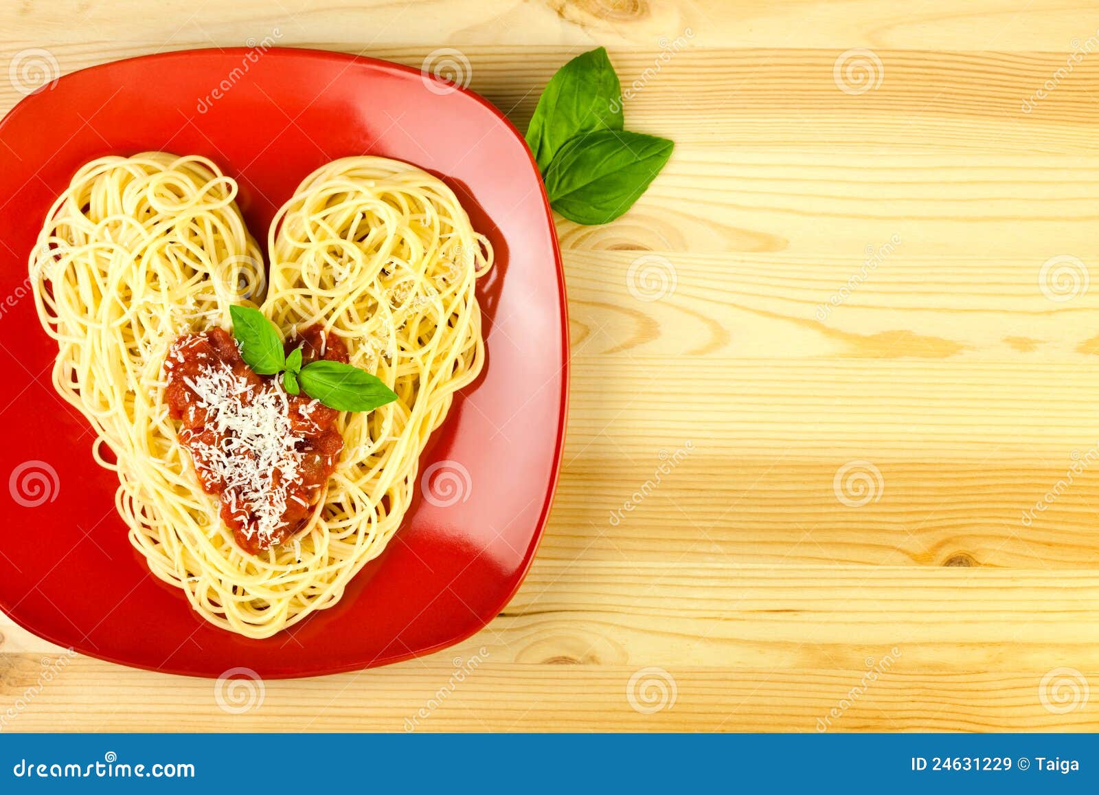 I Love Pasta / Spaghetti on a Plate Stock Image - Image of cook, cheese ...
