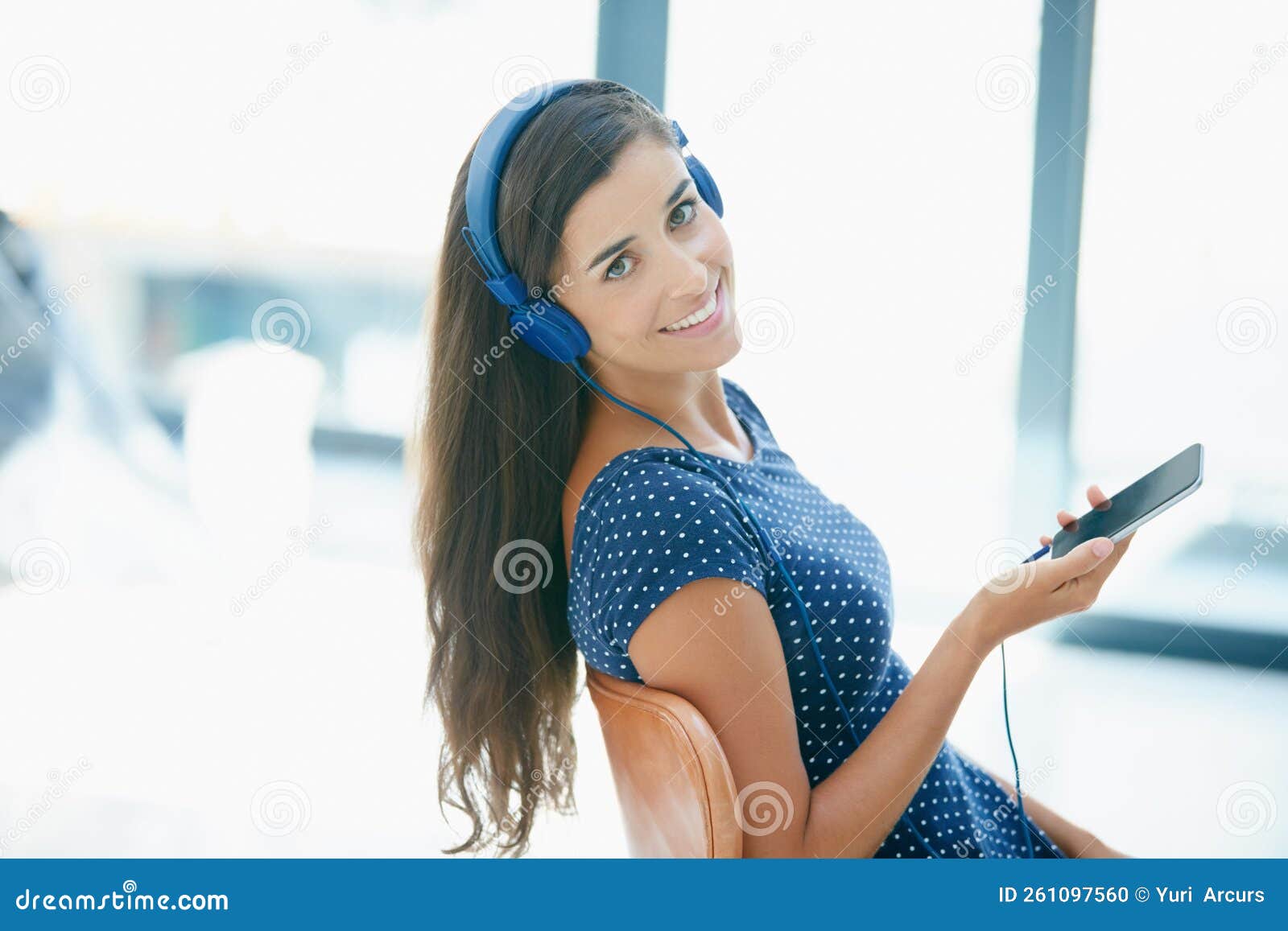 I Love This Song Portrait Of An Attractive Young Woman Listening To
