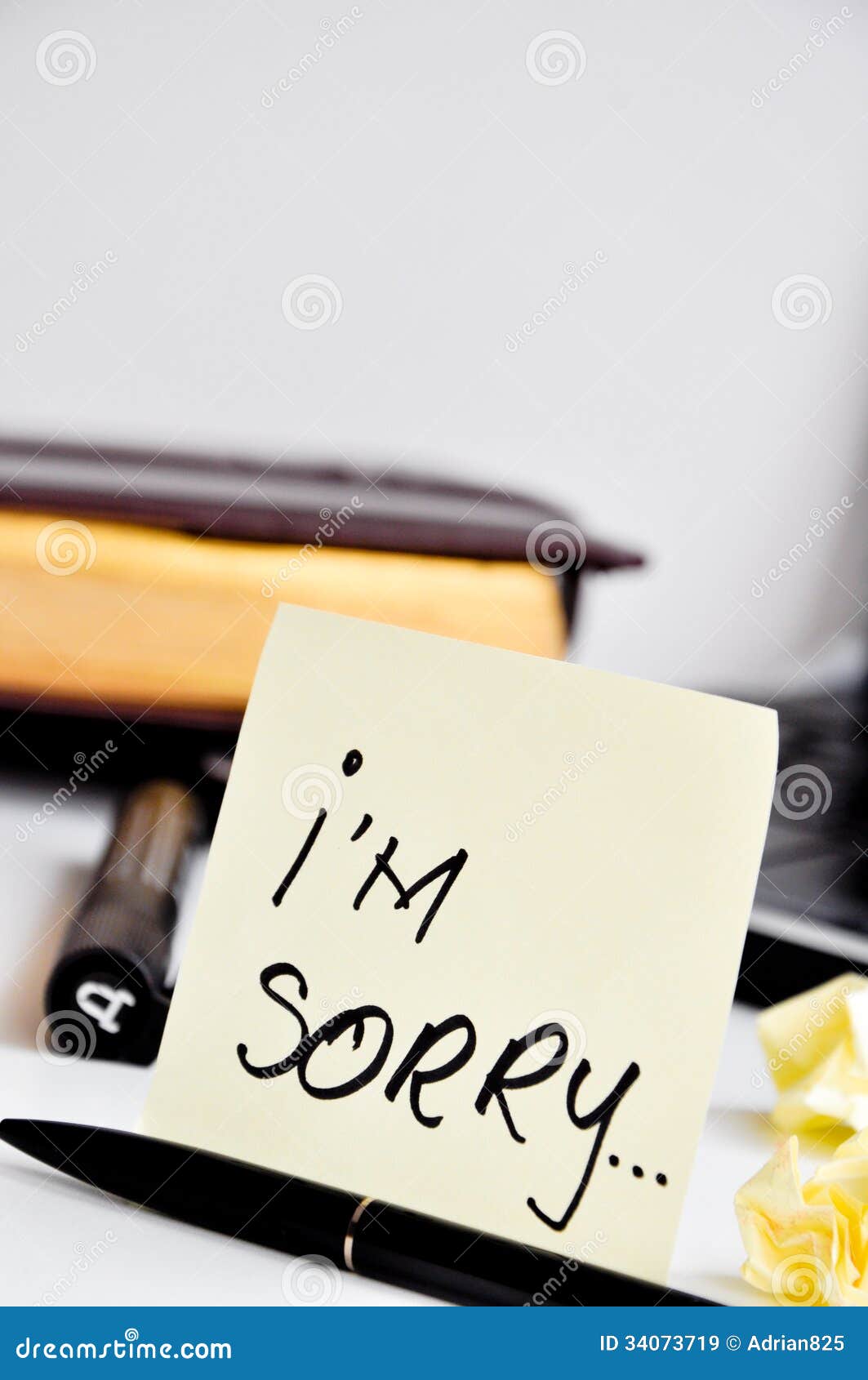 I am Sorry Sticky Note Post Card Stock Image - Image of apologize ...