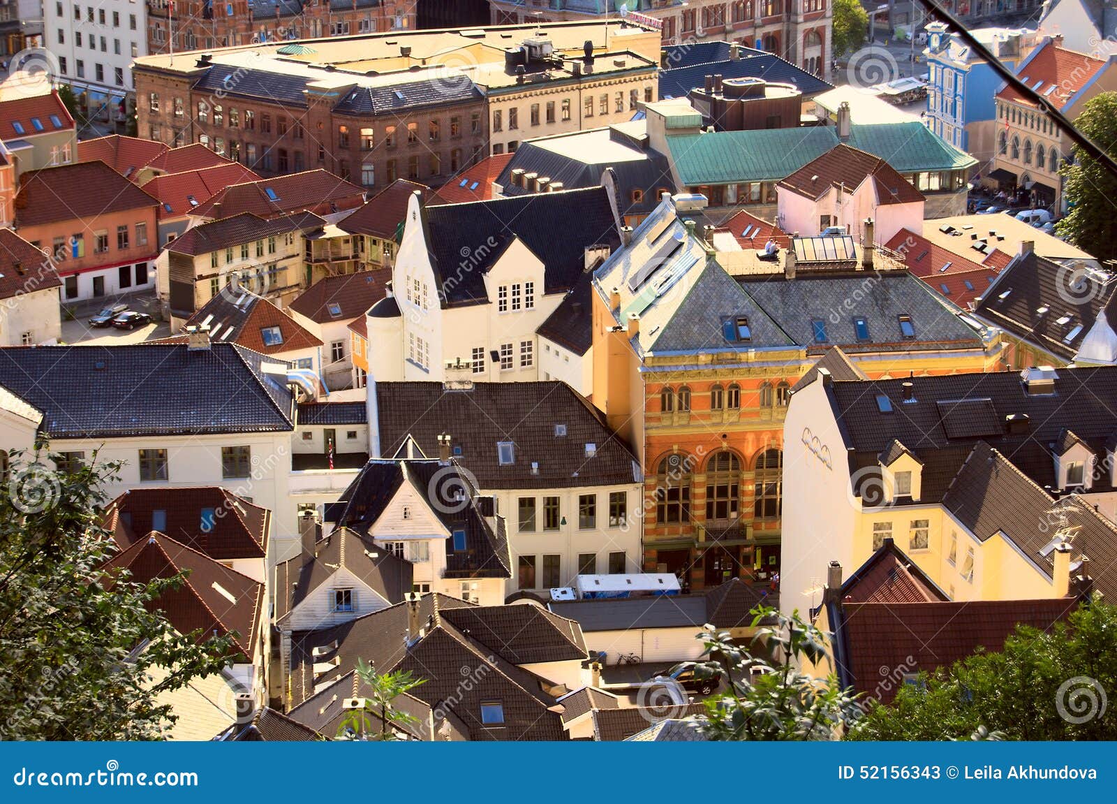 I Stadens Centrum Flyg- Sikt Av Bergen, Norge Fotografering för ...