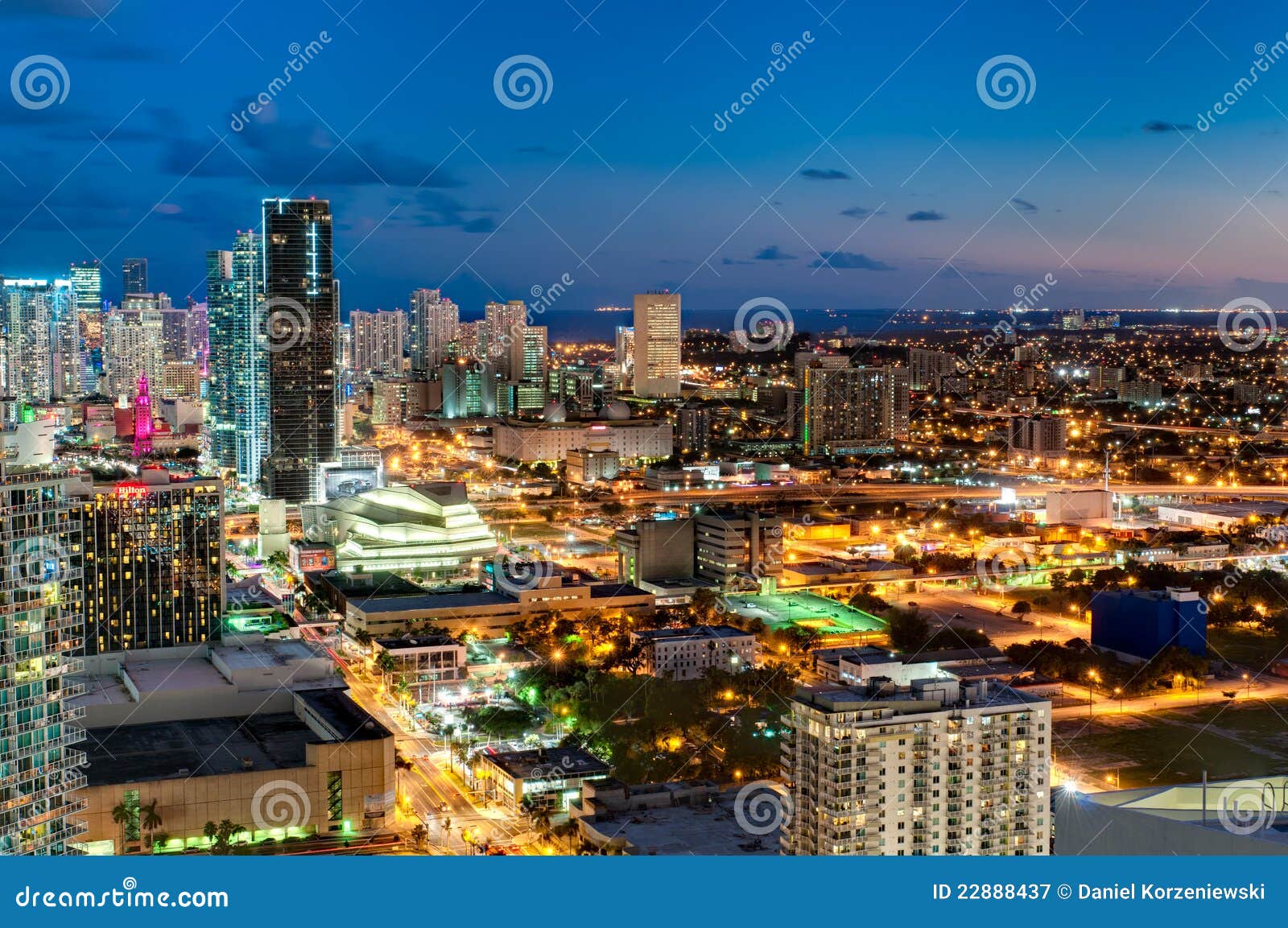 I Stadens Centrum Miami Horisont Redaktionell Arkivbild - Bild av ...